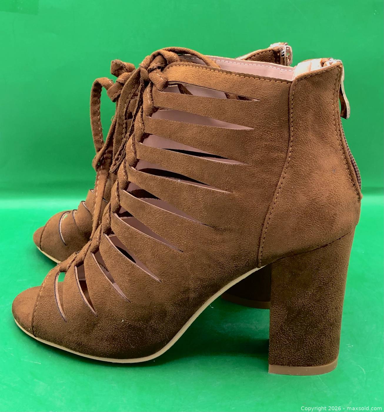 Women's Brown Lace-Up Block Heel Sandals Size 5.5/6 | Maxsold