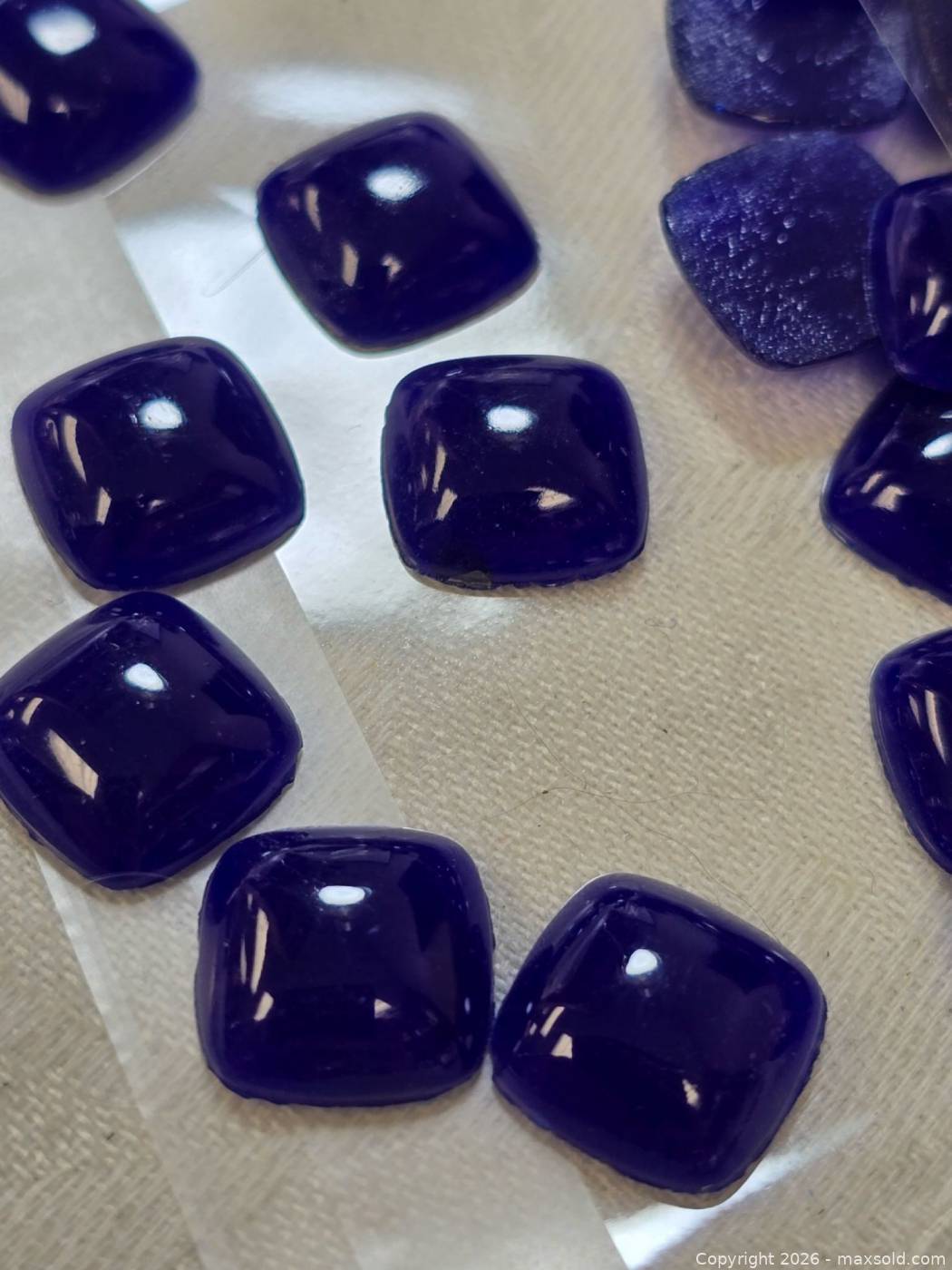 Vintage German opaque cobalt glass pillow beads, 200 pcs, 10x10 mm ...