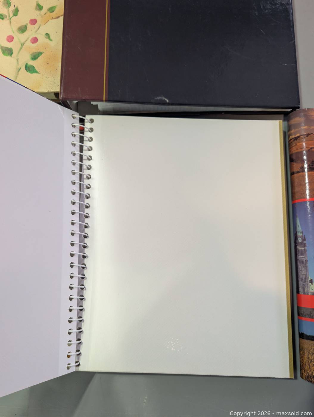 11 blank photo albums and scrapbooks | Maxsold