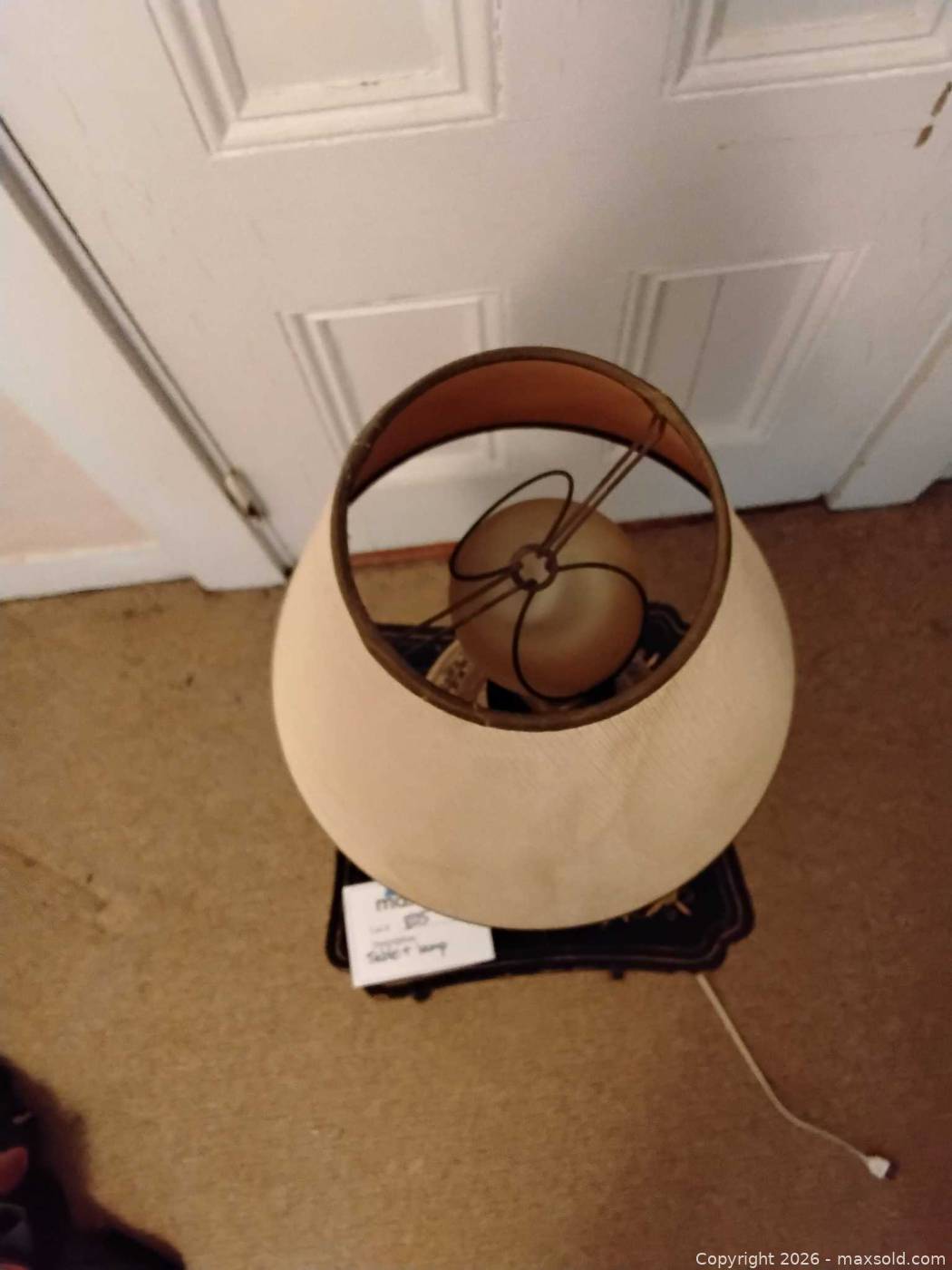 Ceramic lamp with shade and black-gold side table | Maxsold