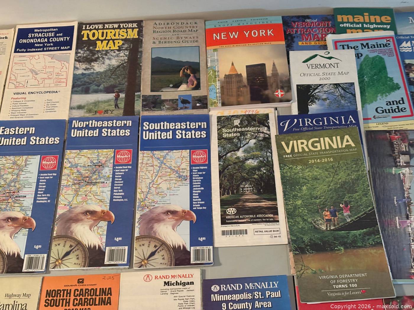 66 vintage USA highway and state road maps | Maxsold