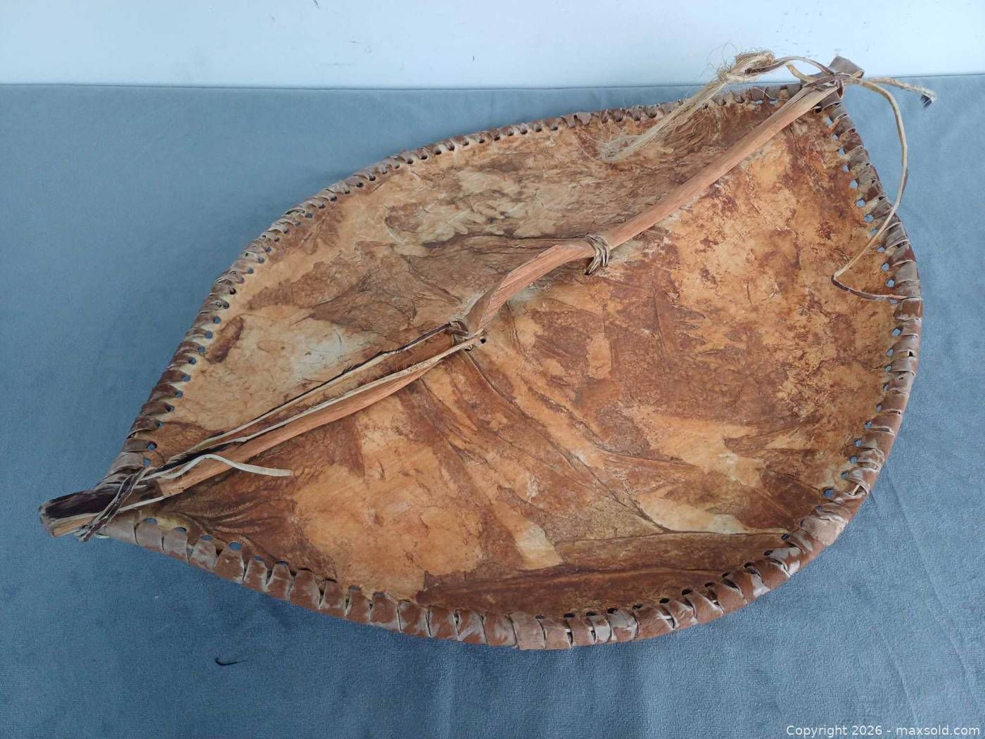 African Maasai warrior shield | Maxsold