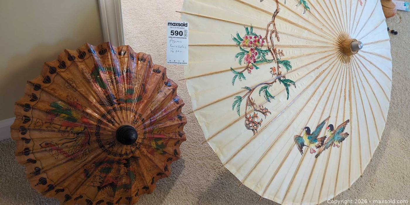 Hand-Painted Paper Decorative Parasols | Maxsold