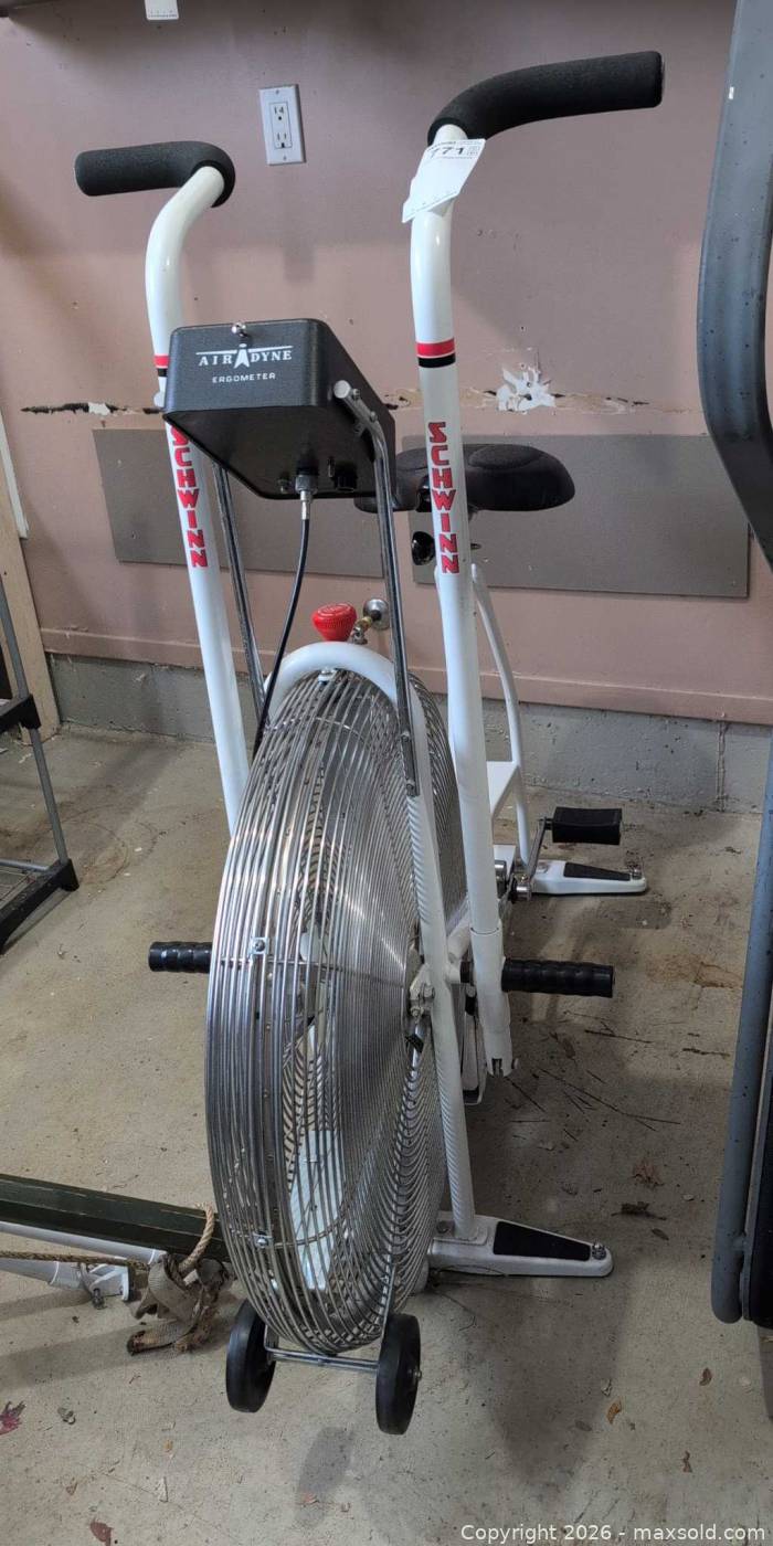 Vintage Schwinn AirDyne stationary bike | Maxsold