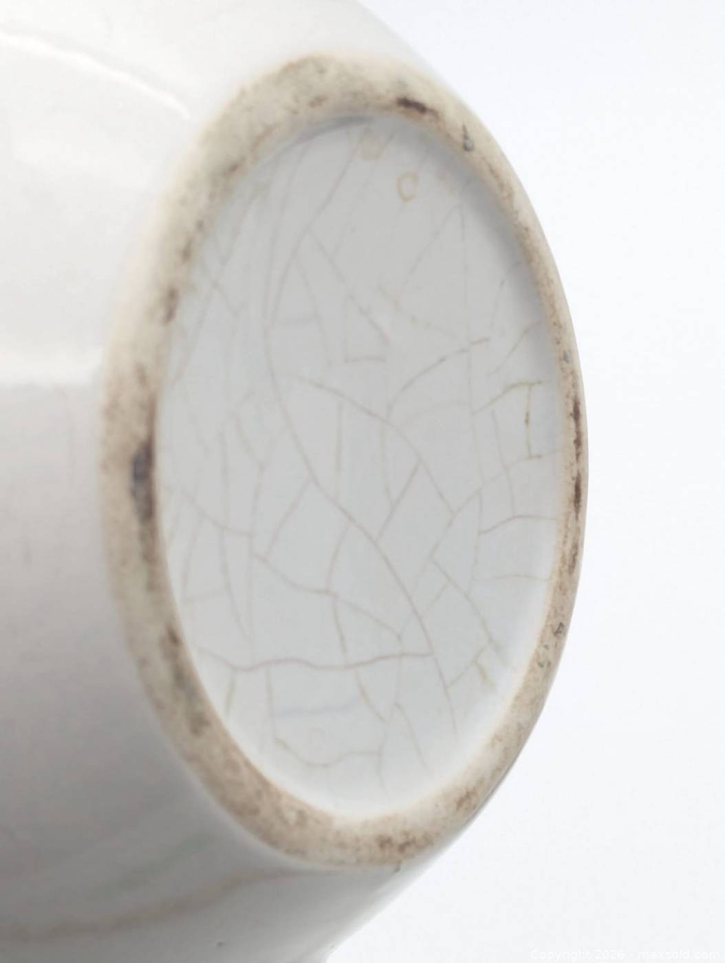 Smiley face teapot with hat lid | Maxsold