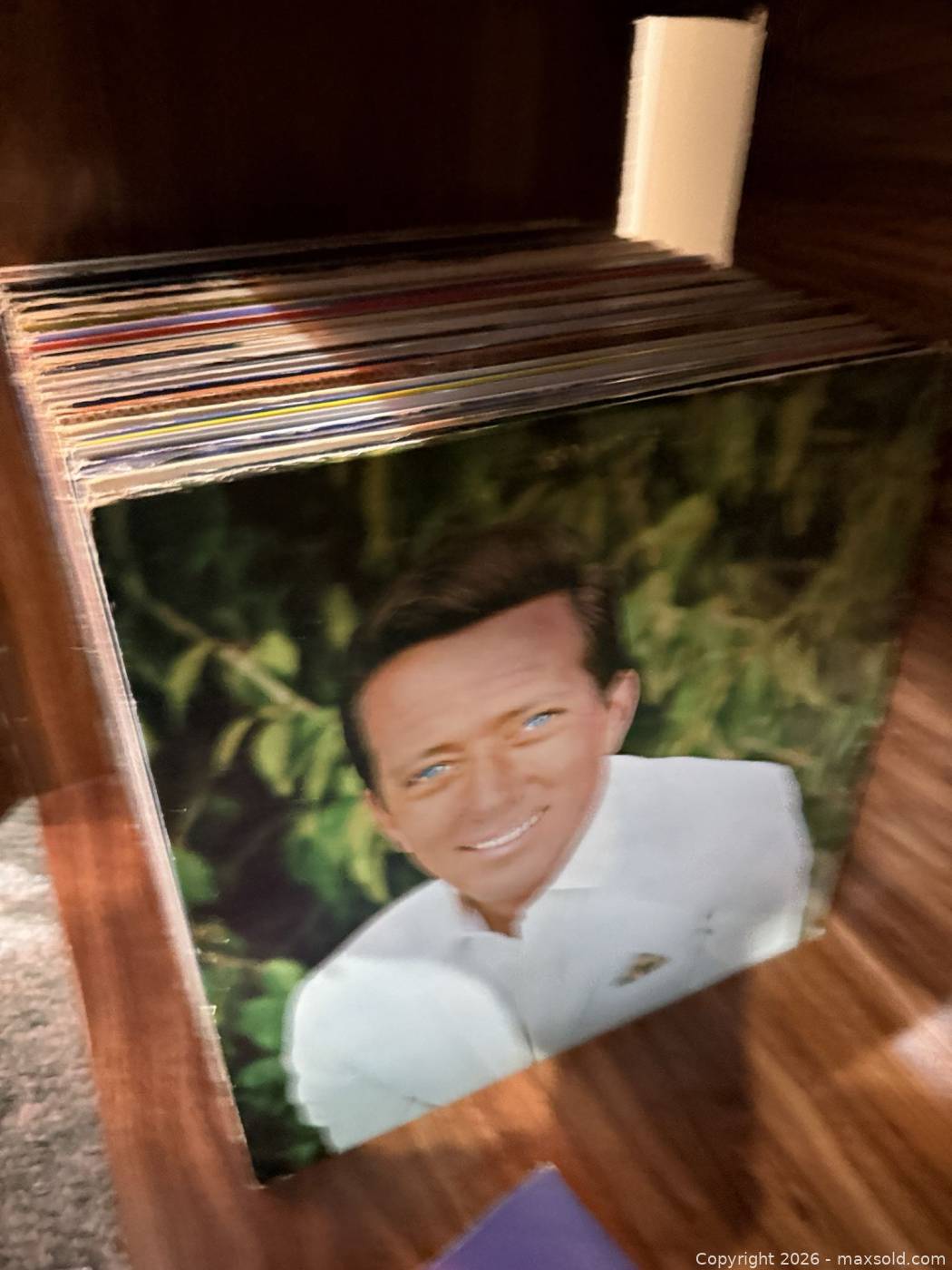 Mixed Vinyl Records – Various Genres & Labels | Maxsold