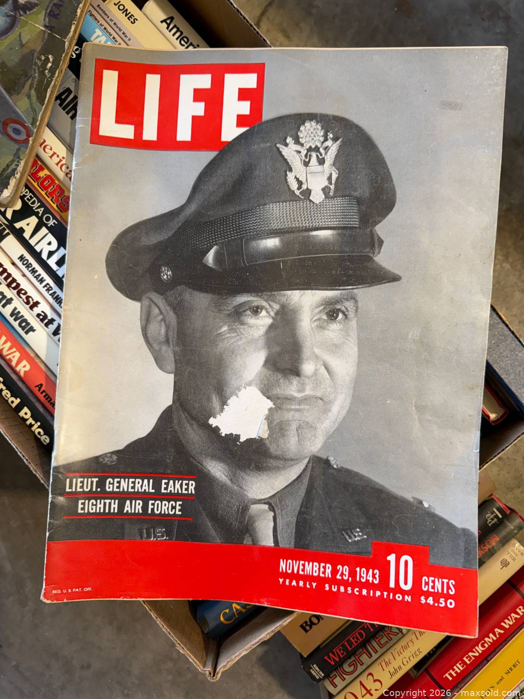 Military aviation books and magazines | Maxsold