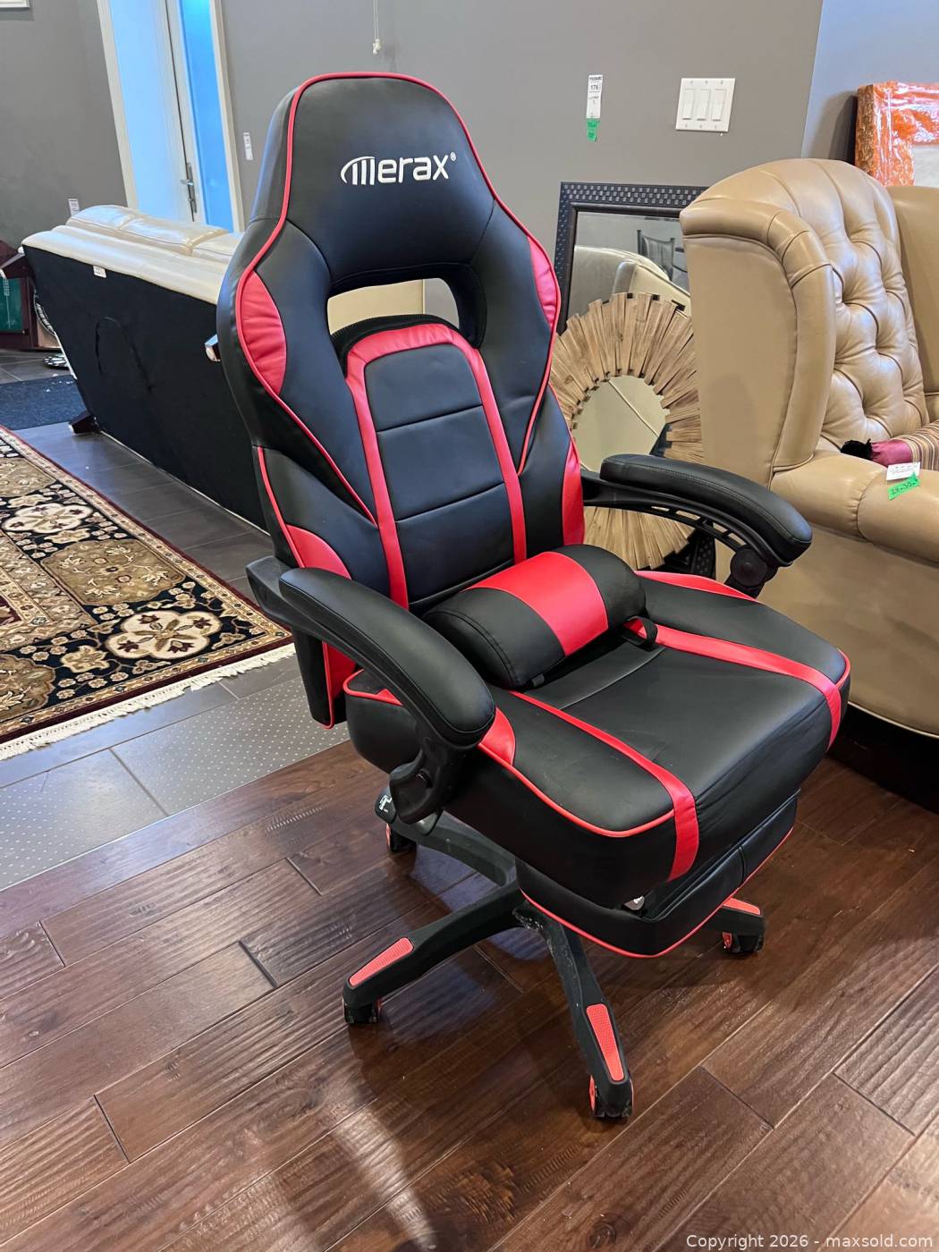 Merax black and red PU leather gaming chair | Maxsold