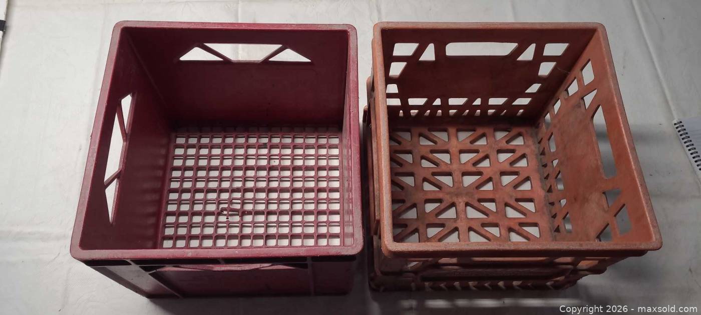 4 Plastic Milk/Storage Crates | Maxsold