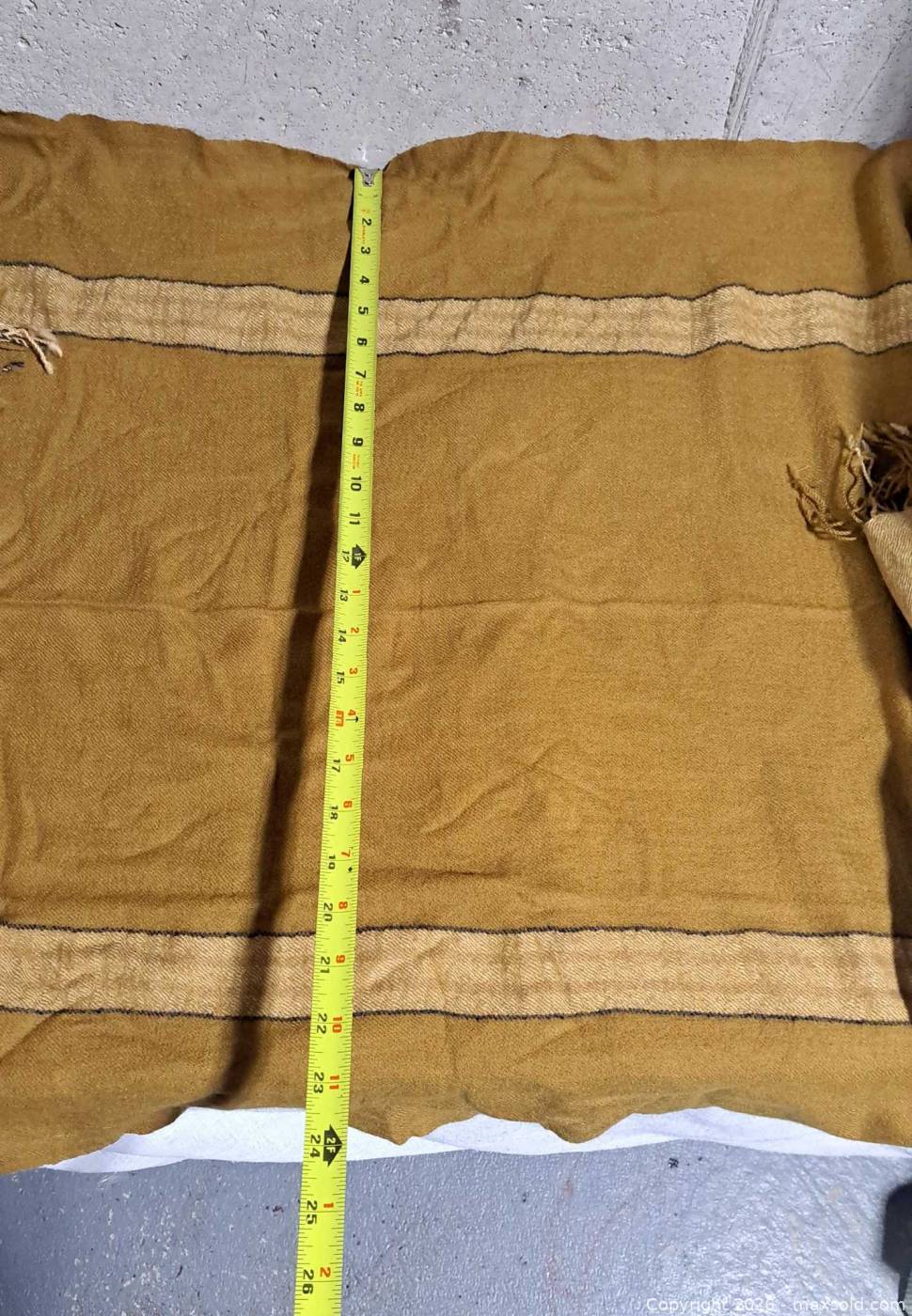 Mount Cashmere 100% pure cashmere large scarf | Maxsold