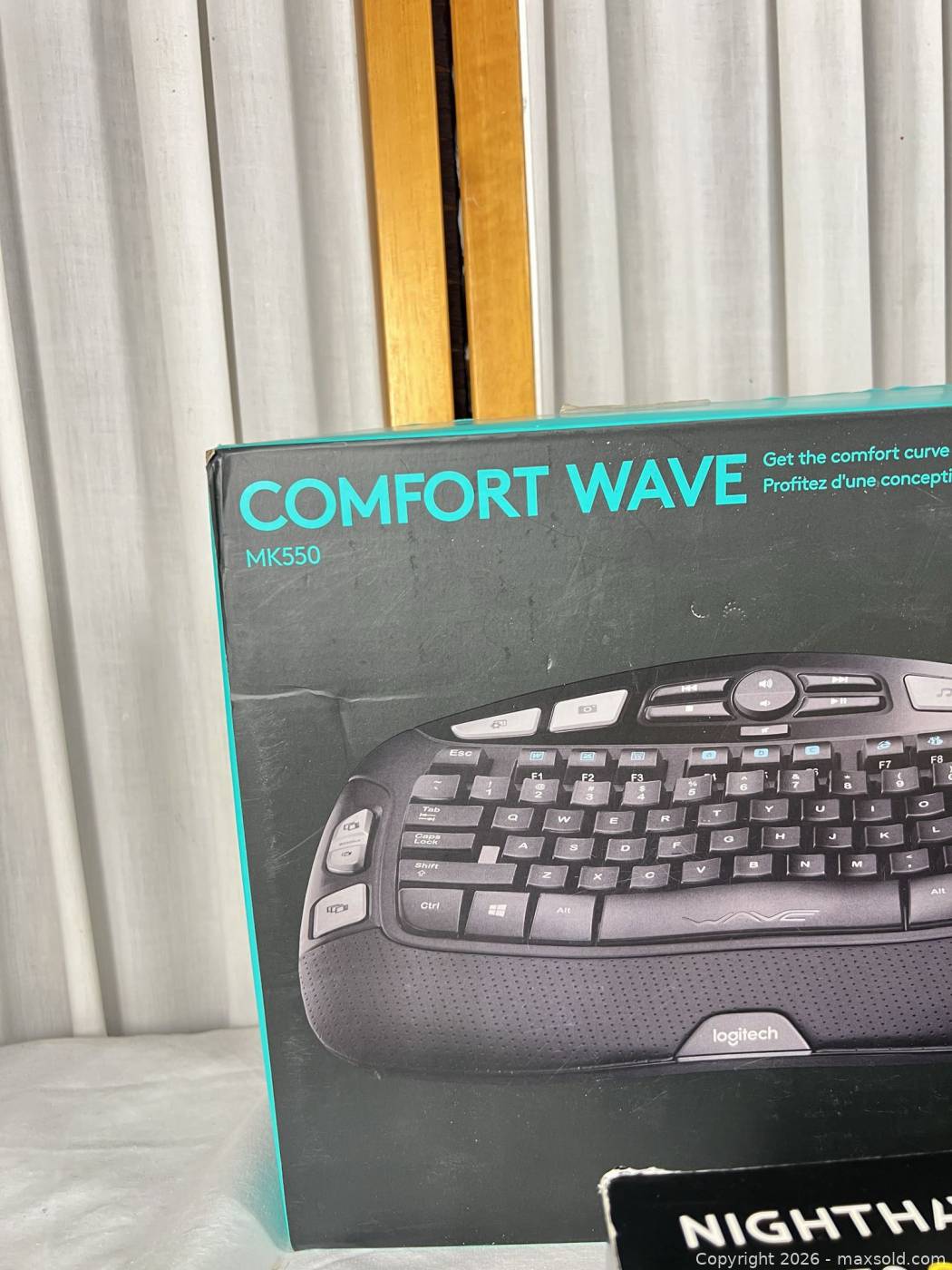 Logitech MK550 Keyboard and Netgear R6700 Router | Maxsold