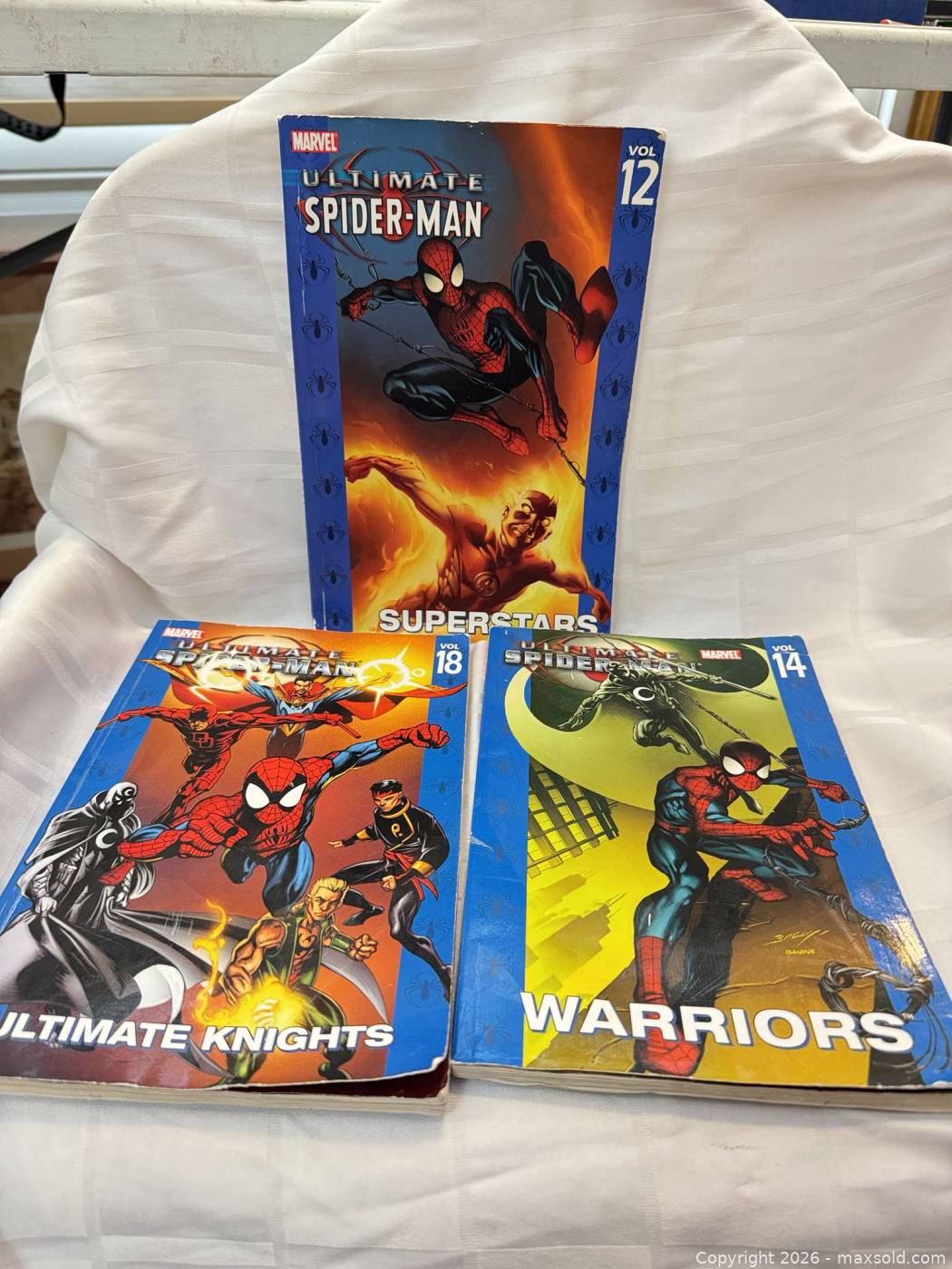 Ultimate Spider-Man trade paperbacks, vols 12, 14, 18 | Maxsold
