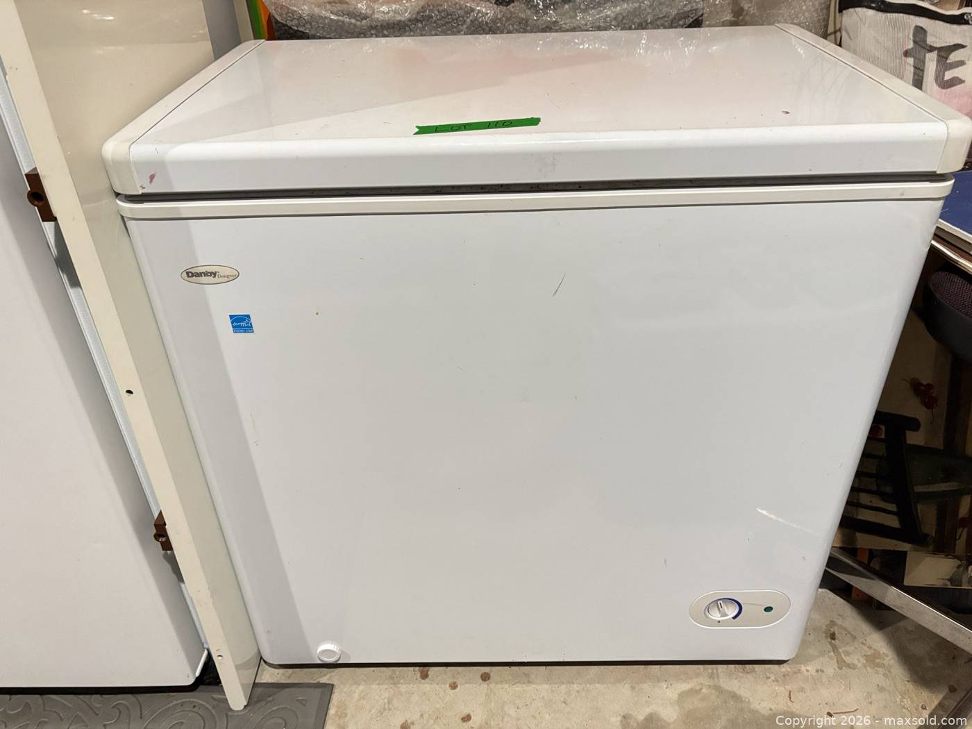 Danby DCF051A1WDD chest freezer 5.1 cu ft | Maxsold