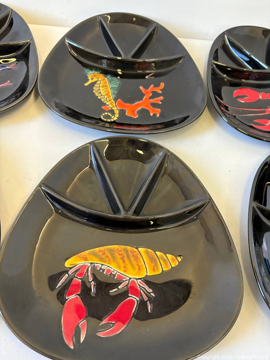 Set of 6 RV Verdon Fruits de Mer Black Divided Ceramic Plates | Maxsold