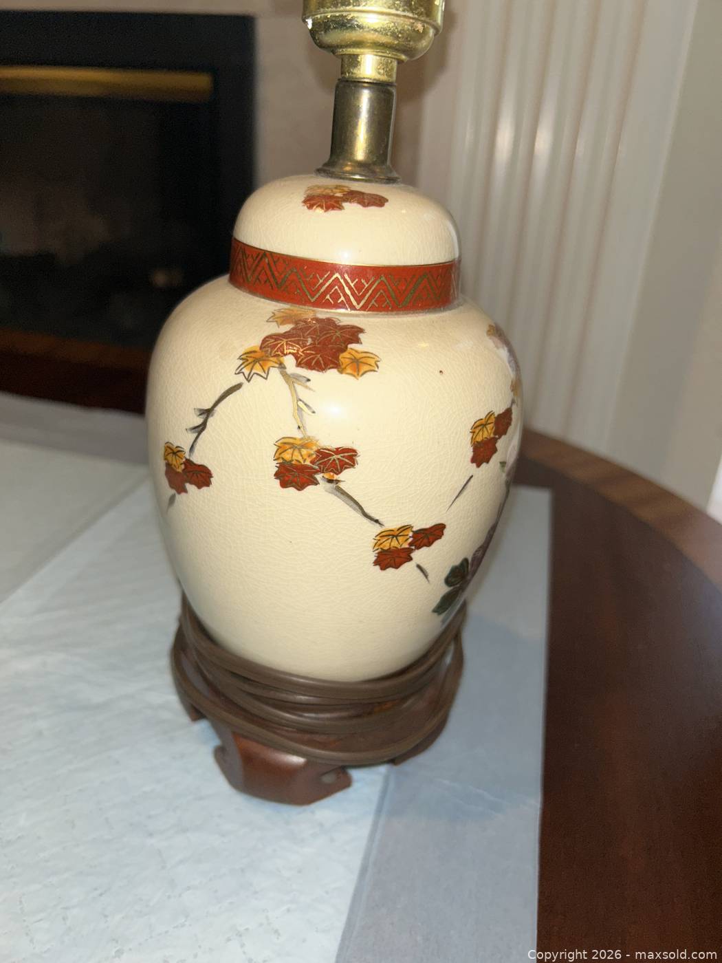 Painted porcelain table lamp on wood stand | Maxsold
