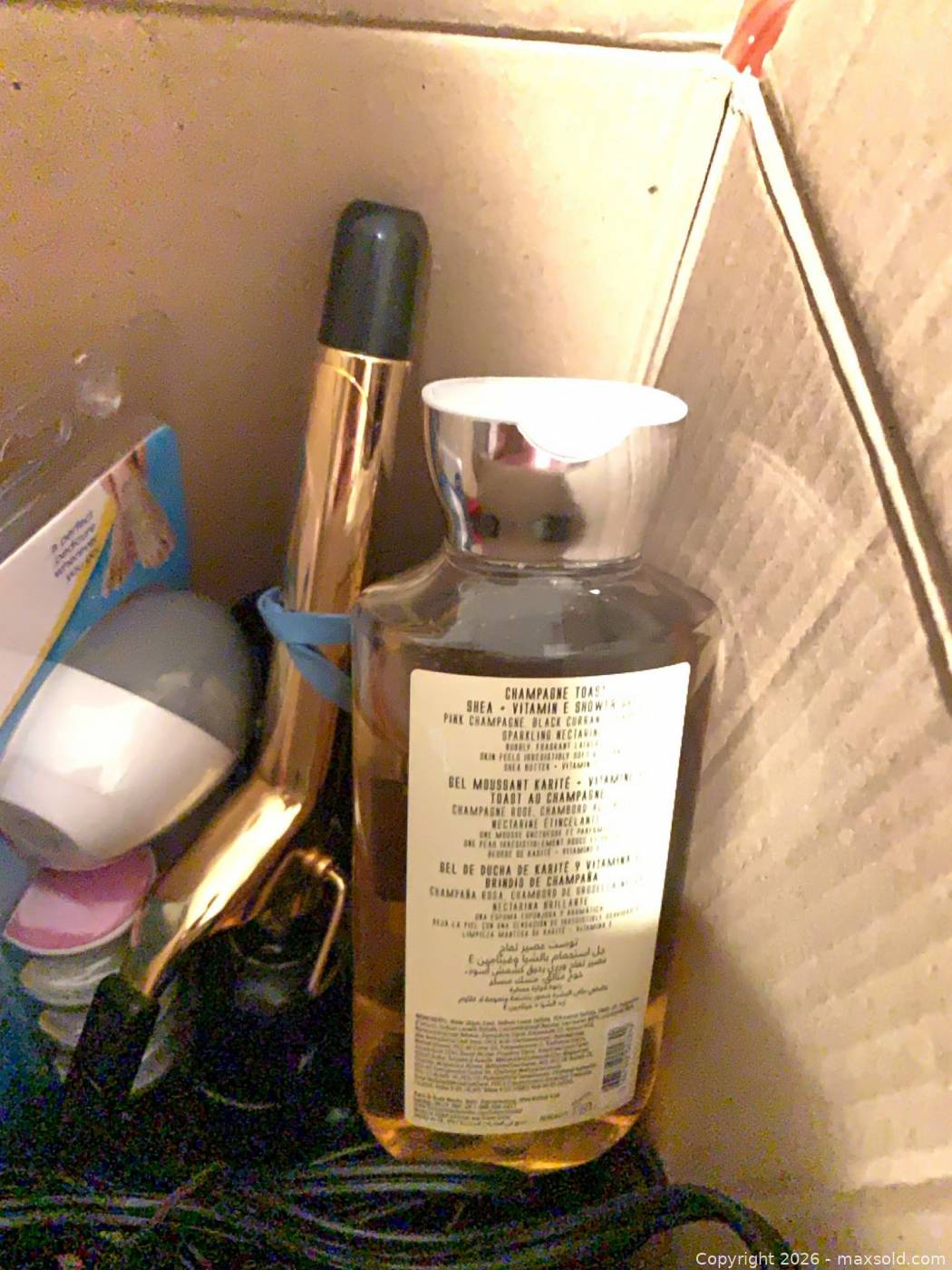 Bath & Body Works Champagne Toast Gel, Laura Mercier Powder, cosmetics ...