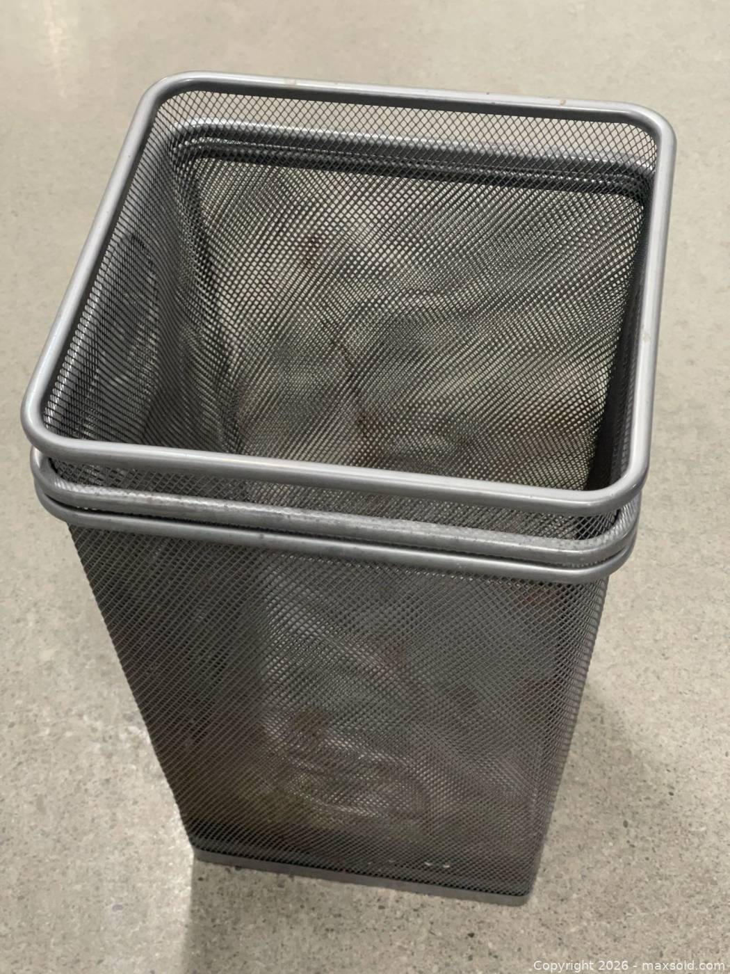 3 metal mesh office garbage bins | Maxsold