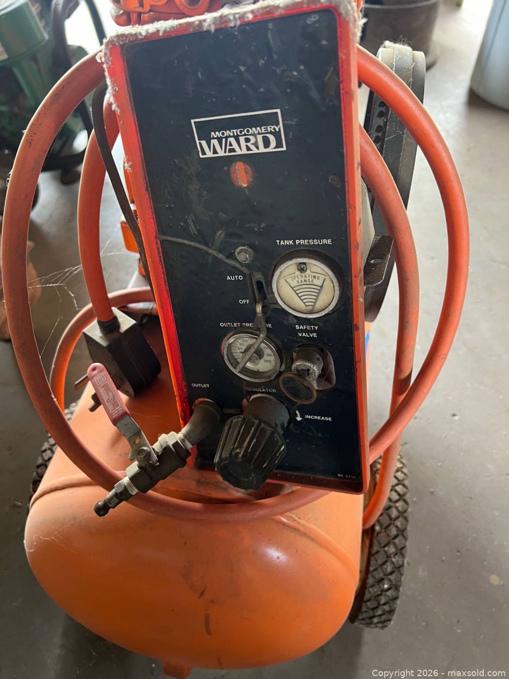 Montgomery Ward air compressor | Maxsold