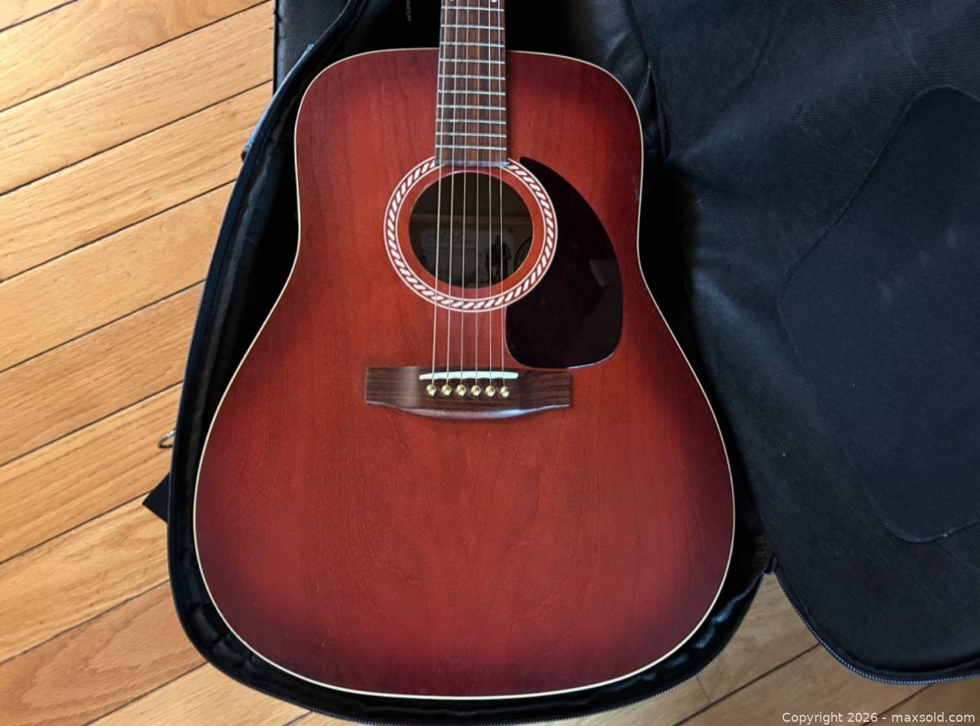 Art & Lutherie Wild Cherry Guitar w/ Gig Bag | Maxsold