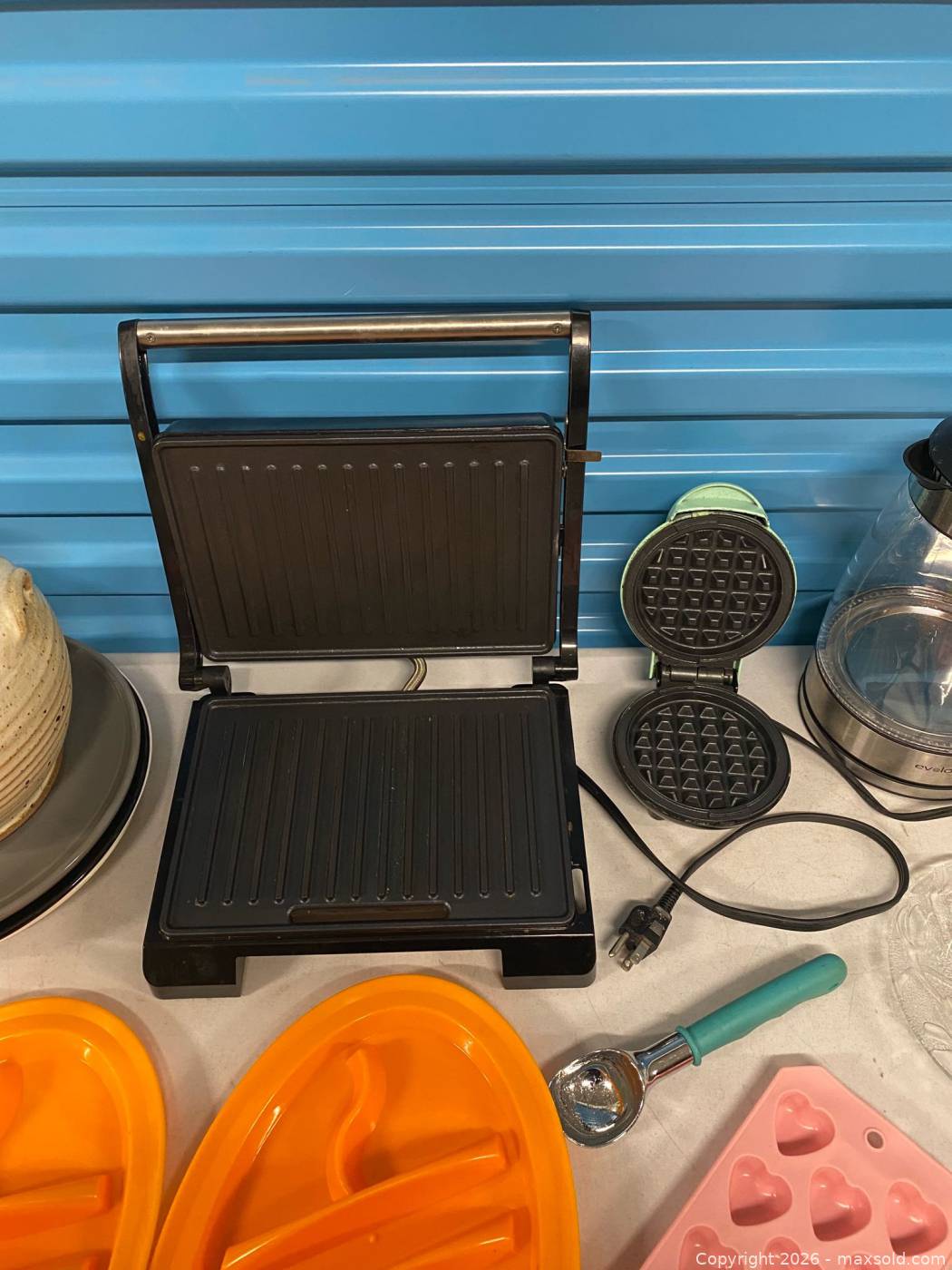 Hamilton Beach panini press, Dash mini waffle, Cuisinart ice cream ...