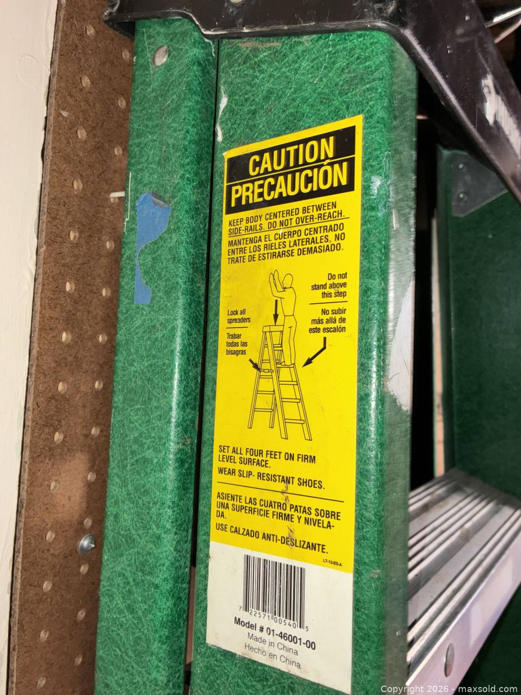 Husky 6ft Fiberglass A-Frame Ladder | Maxsold