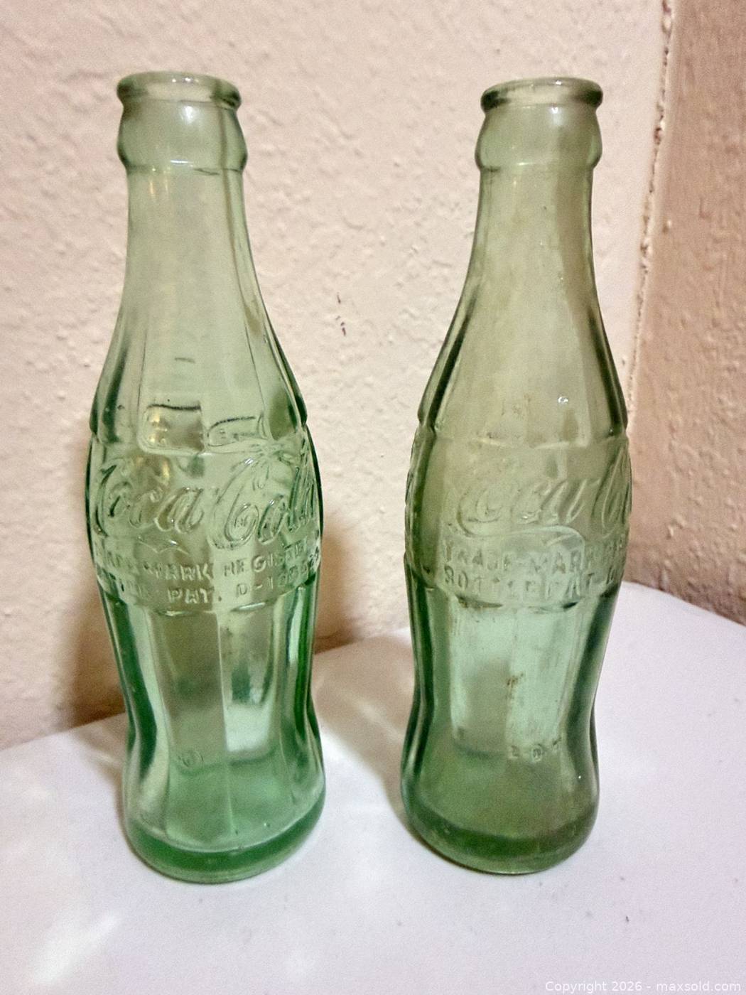 Coca-Cola 6 fl oz Light Green Glass Bottles, Pair | Maxsold