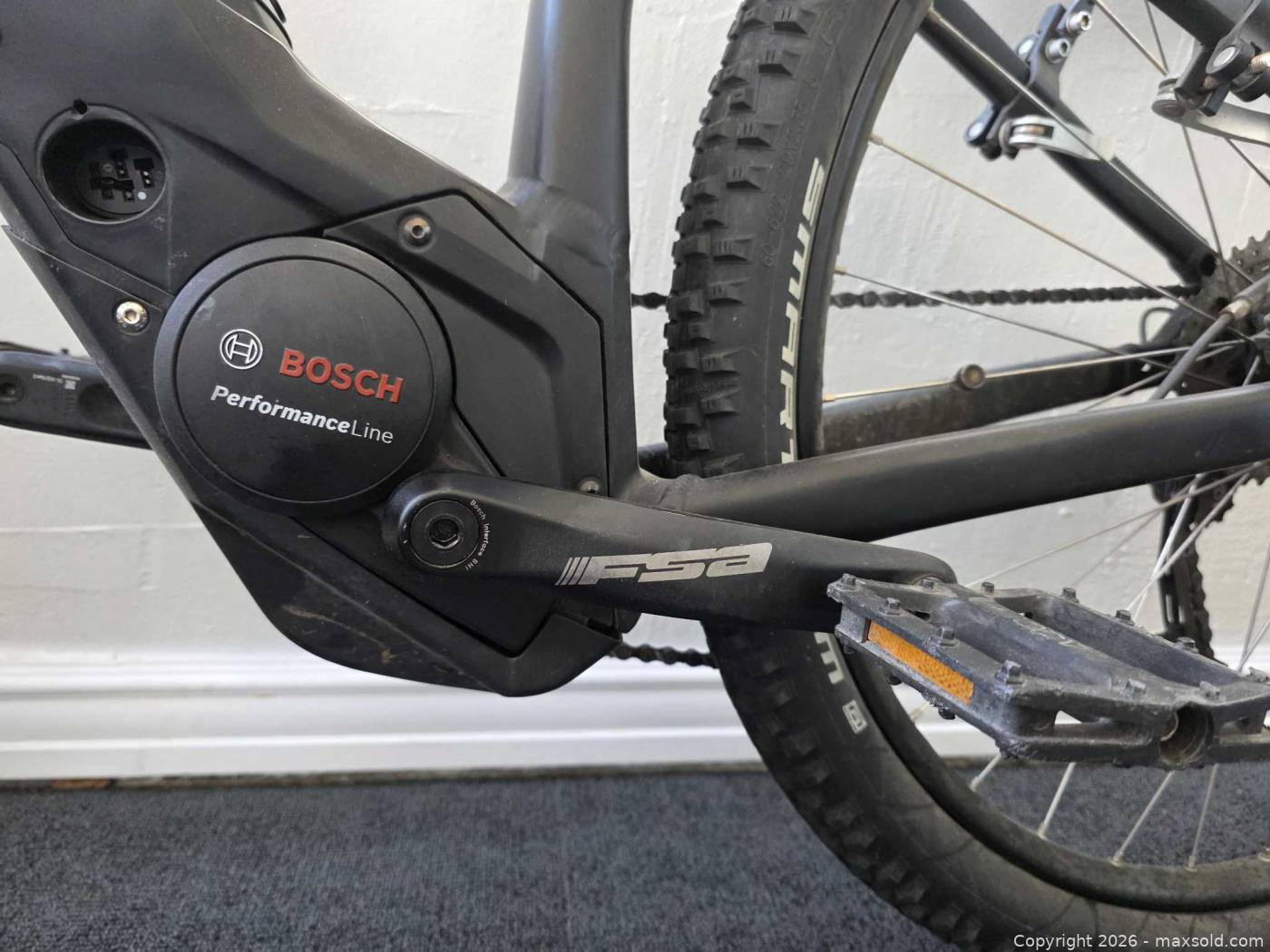 Cube Reaction Hybrid electric bicycle 19 in | Maxsold