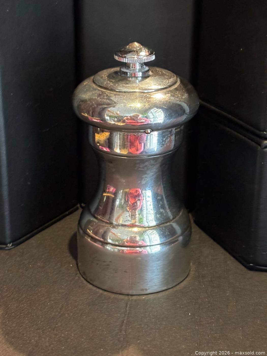4" sterling silver pepper mill | Maxsold