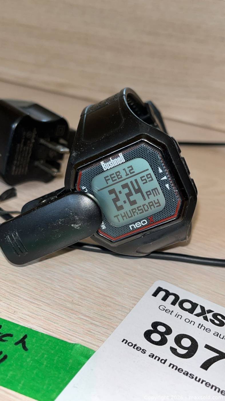 Bushnell Neo GPS golf watch with charger | Maxsold