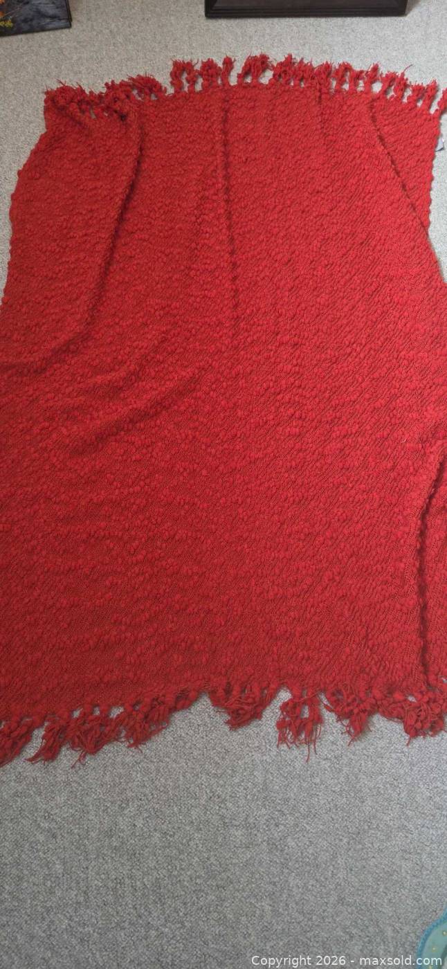 Burnt Orange Textured Afghan Throw 50x60 | Maxsold