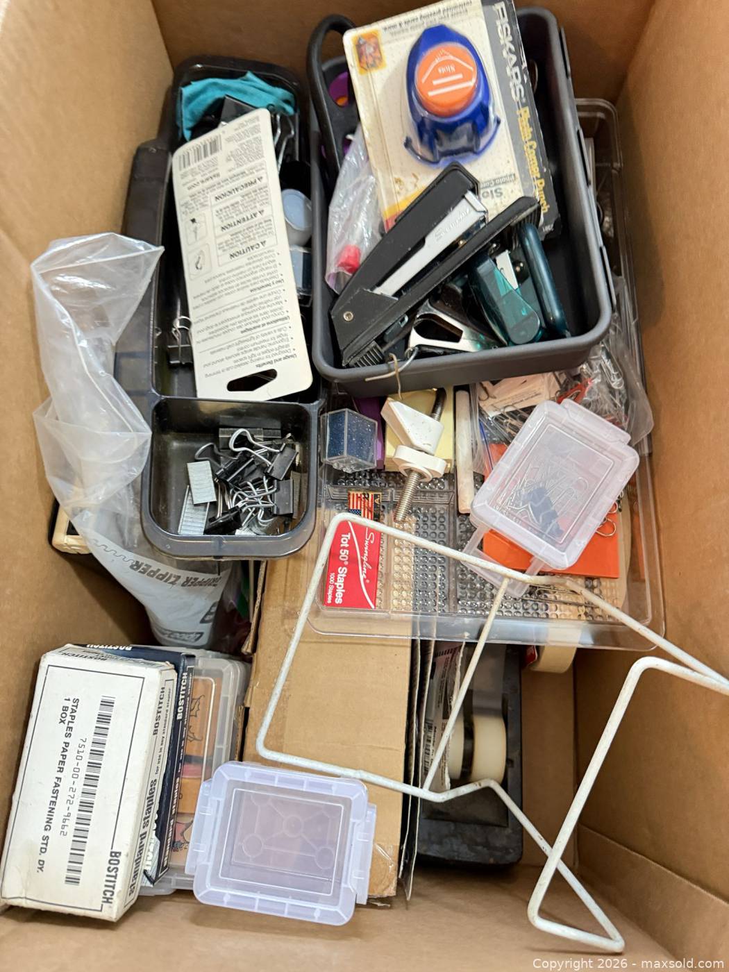 Large lot office and craft supplies 50+ pcs | Maxsold