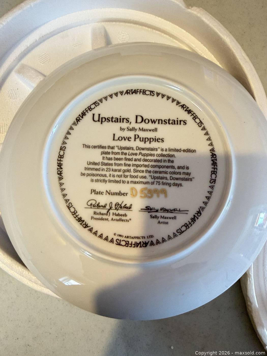 Limited Edition Porcelain Collector Plates | Maxsold