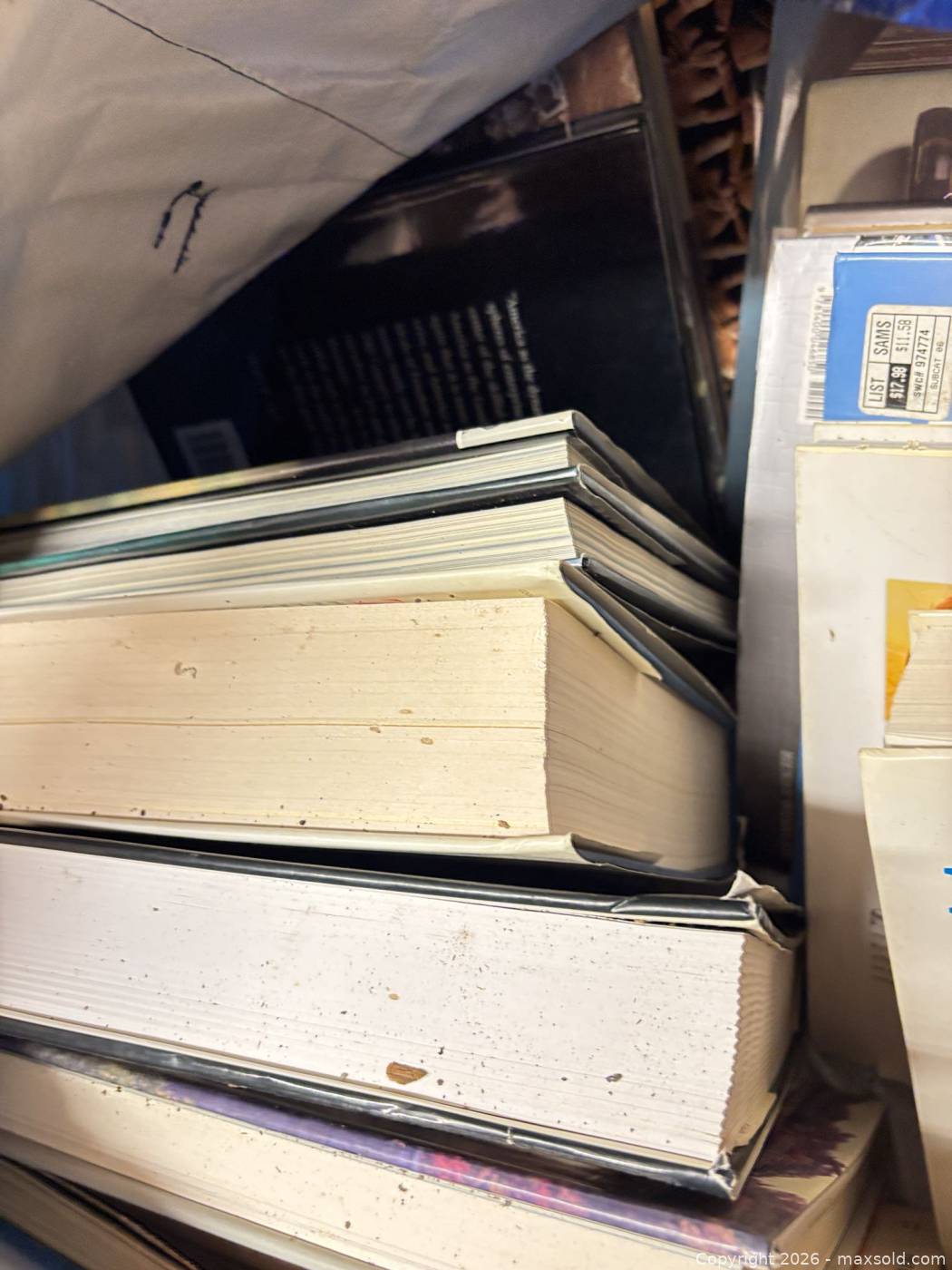 Mixed Lot of 31–60 Books | Maxsold