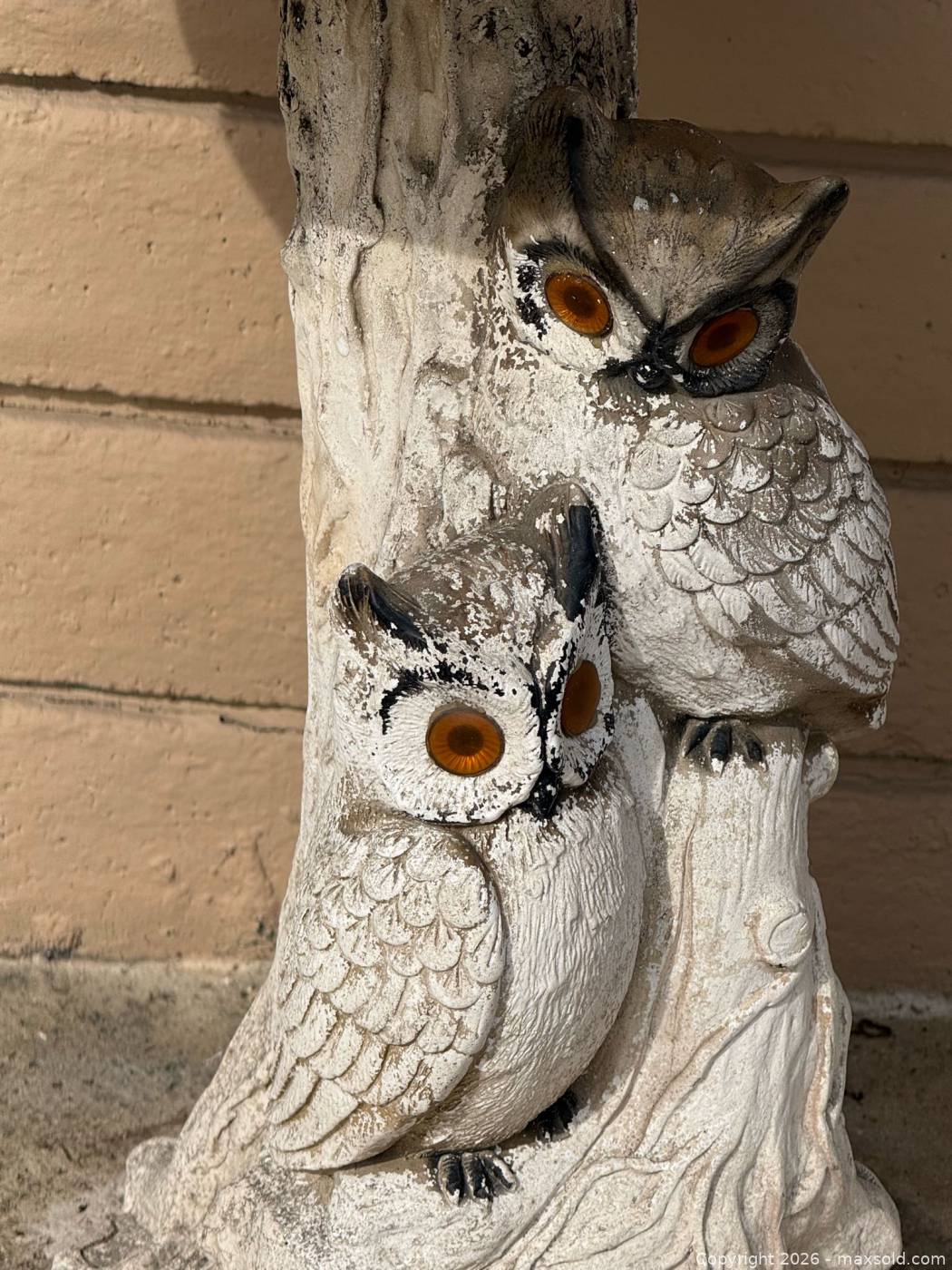 Vintage owl pedestal side table, 16in H | Maxsold