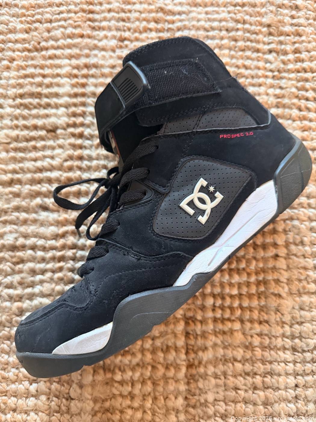 DC Pro Spec 3.0 high-top skate shoes sz 12 | Maxsold
