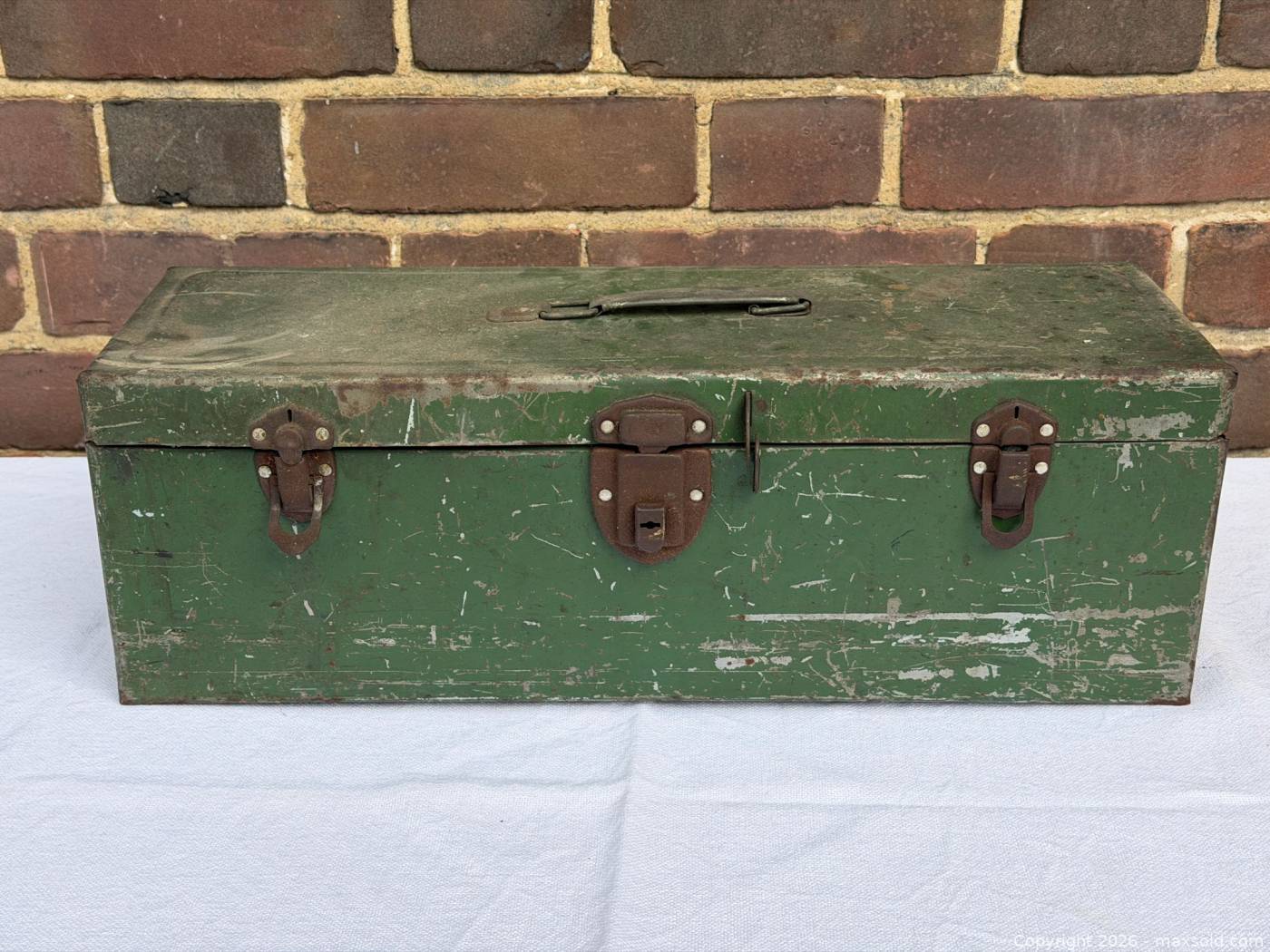 Vintage WW2 steel ammunition boxes | Maxsold