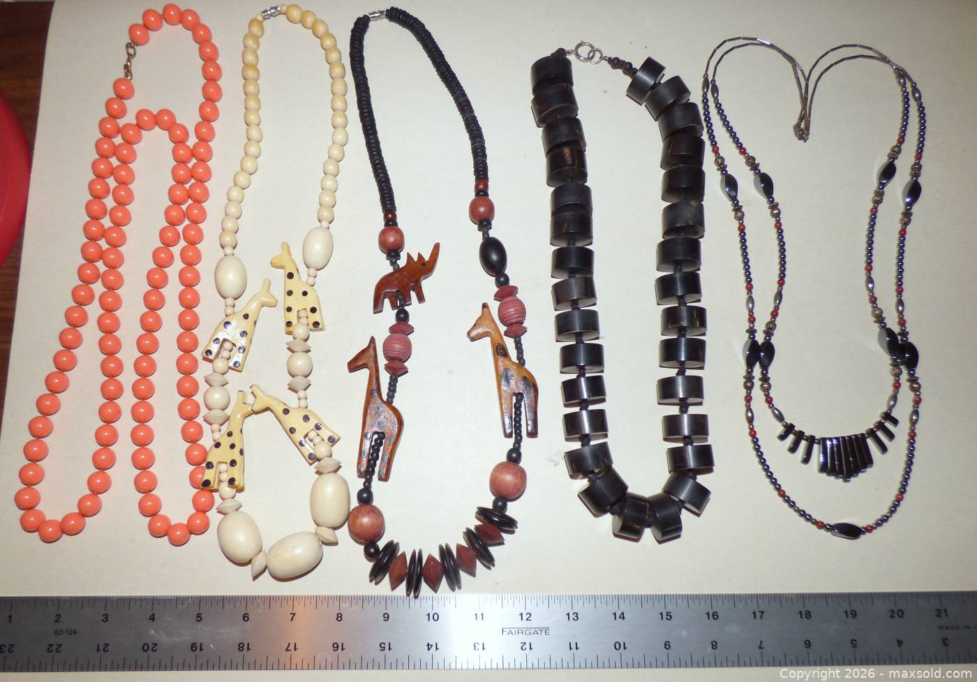 Chunky Beaded Necklaces Wood Stone Giraffe | Maxsold