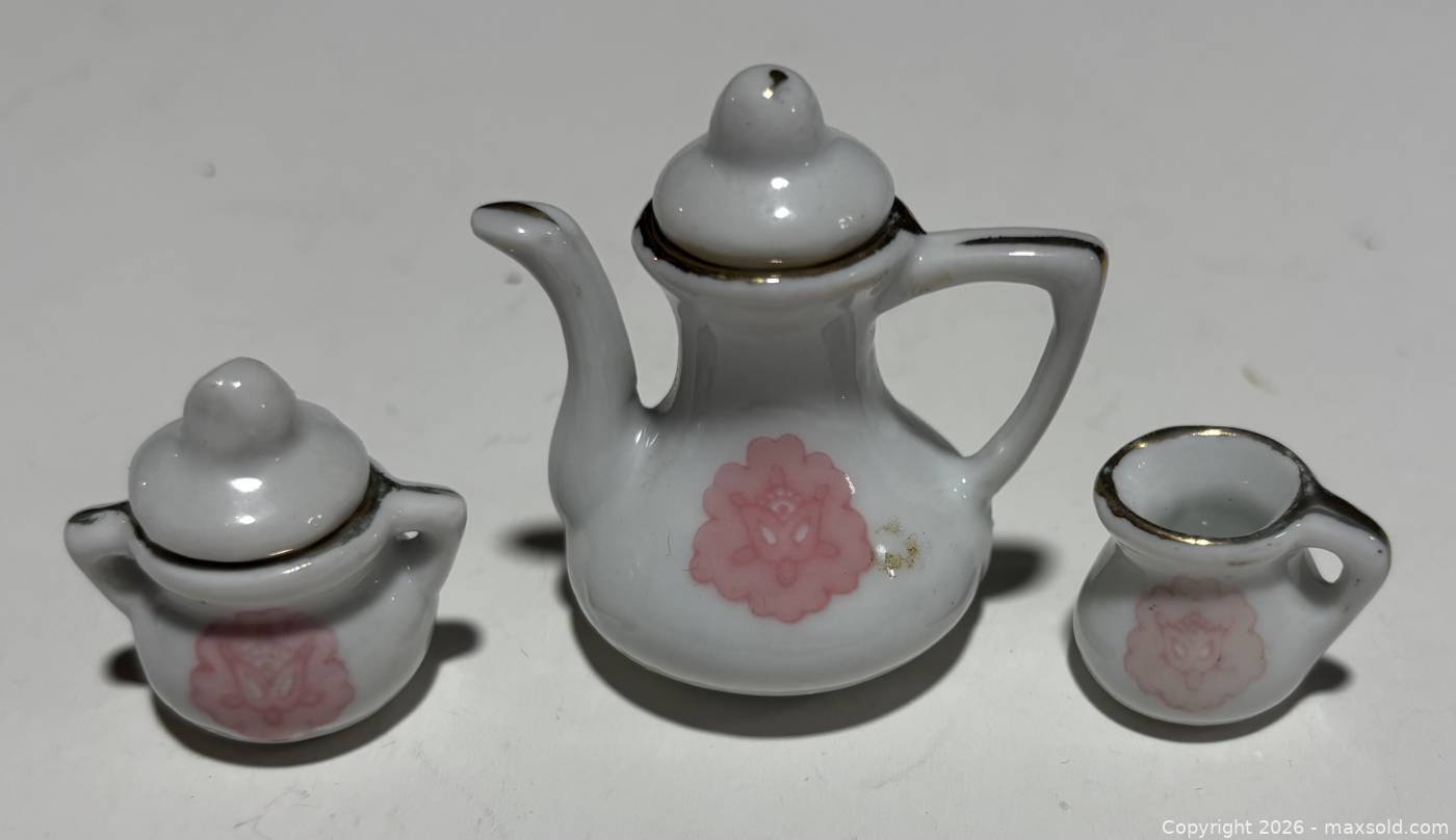Miniature porcelain tea sets, three sets | Maxsold