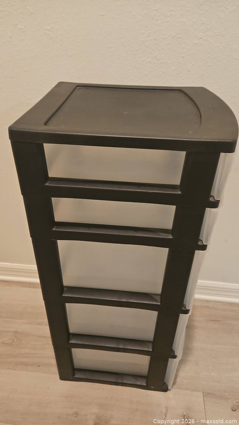 Sterilite 5-Drawer Plastic Storage Cart | Maxsold