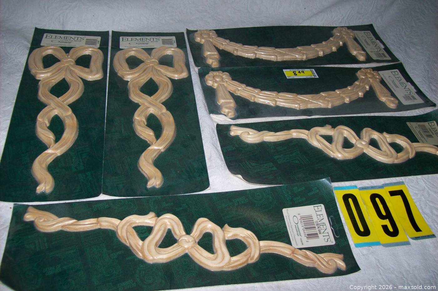 Elements wood ornamental appliques, 6 pieces | Maxsold
