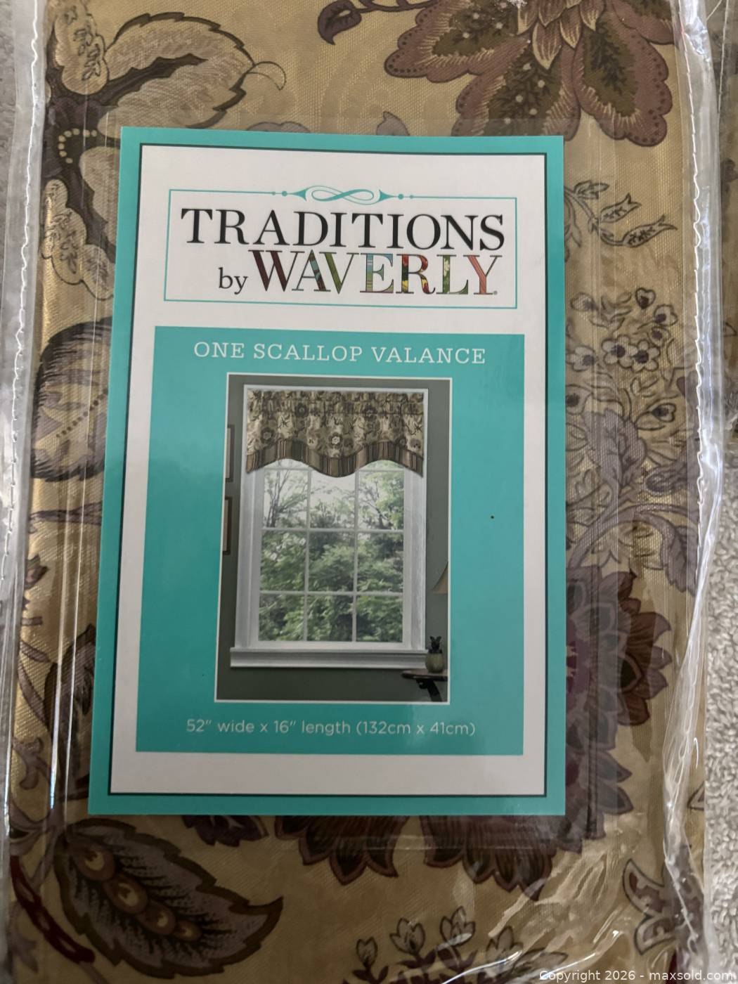 Waverly Traditions Navarra Valances | Maxsold