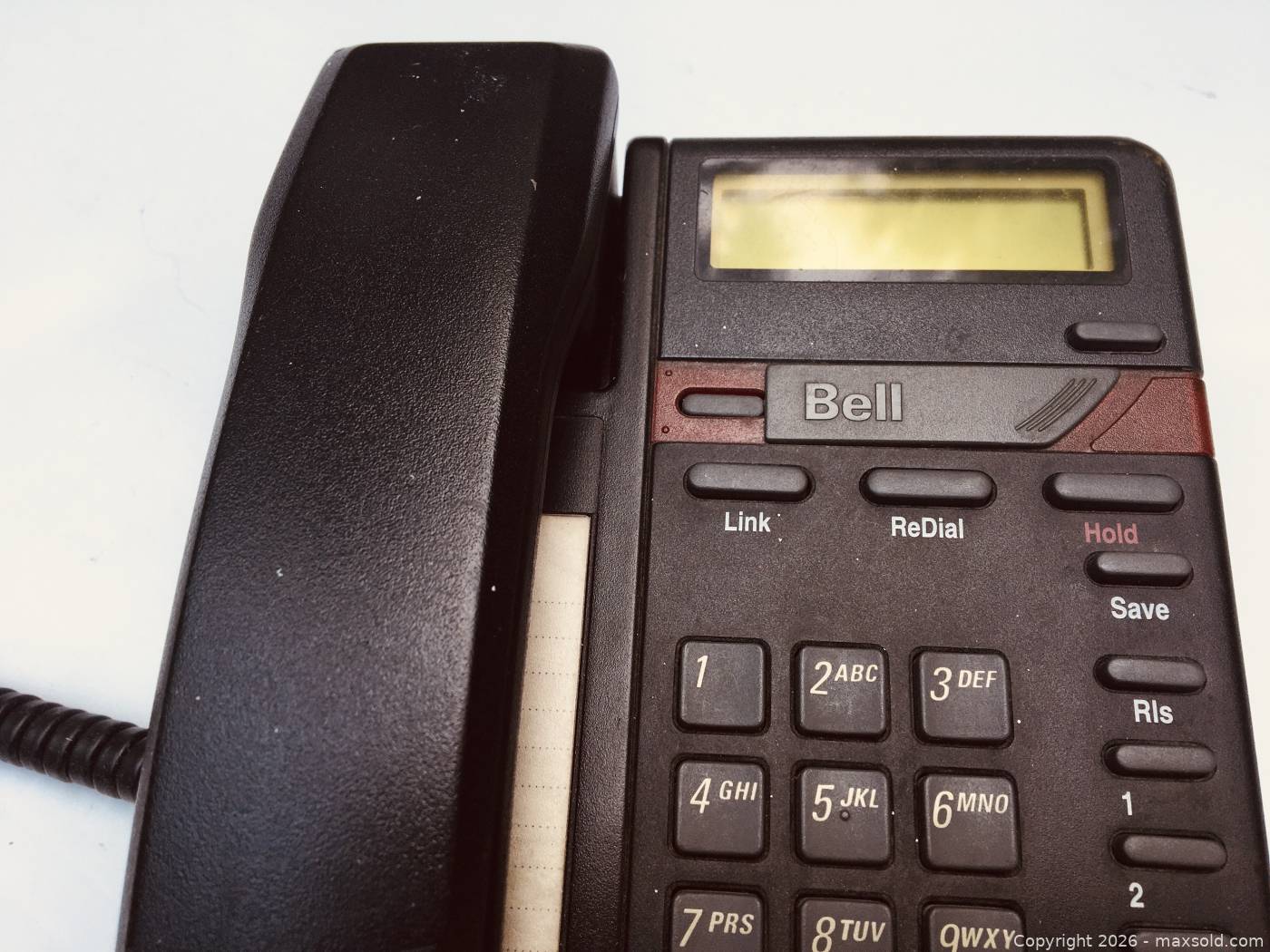 Bell analogue push-button landline telephone | Maxsold