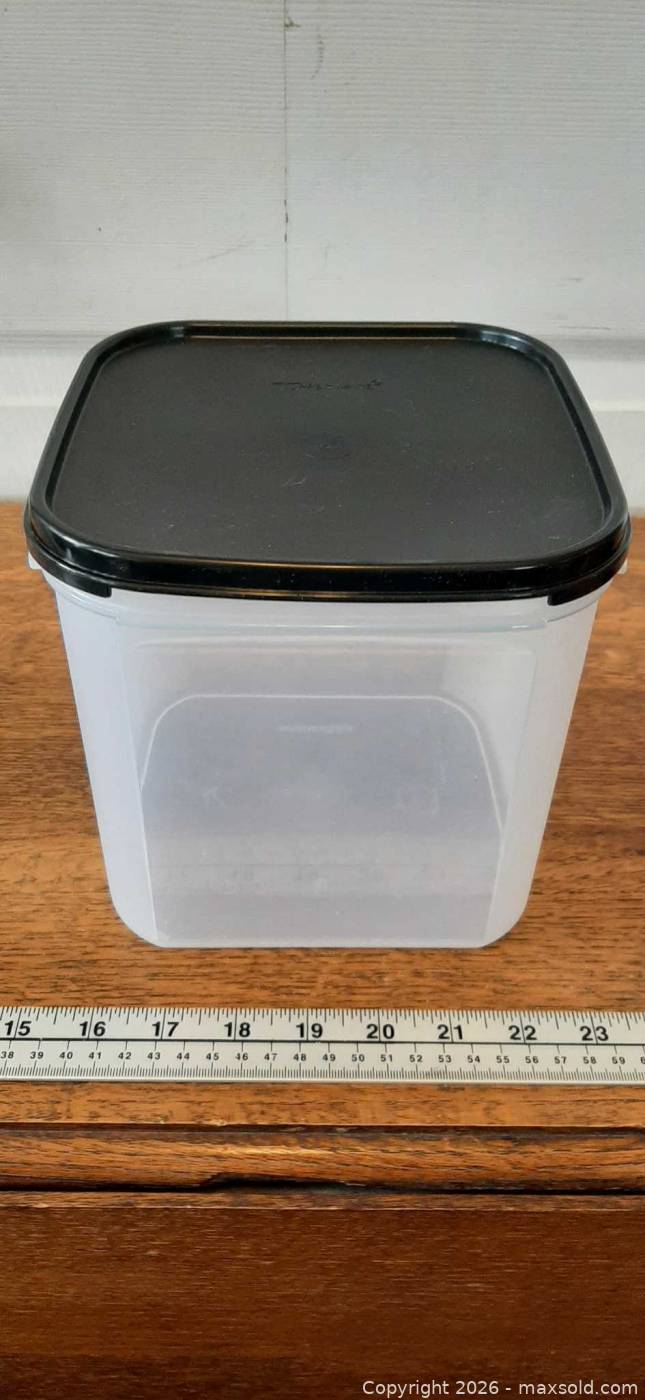 Tupperware Modular Mate Square 3 Container | Maxsold