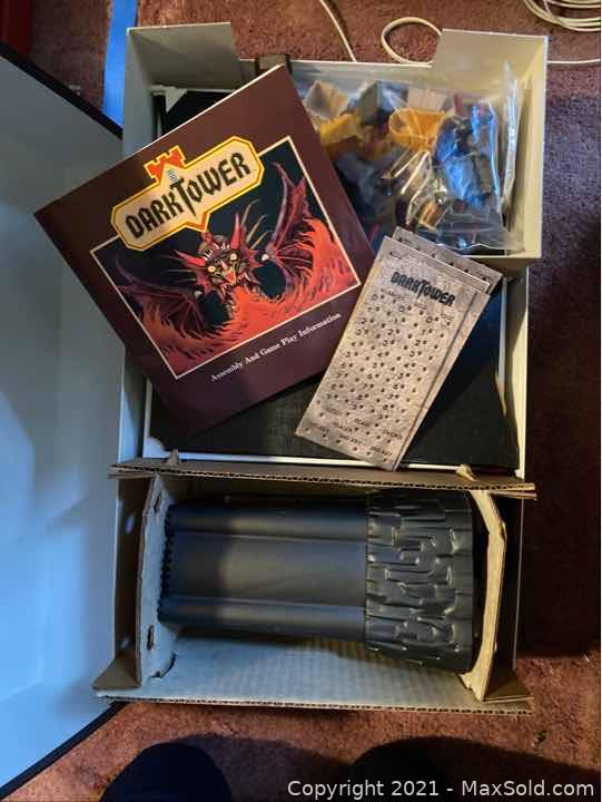 Dark Tower Electronic Game | Maxsold