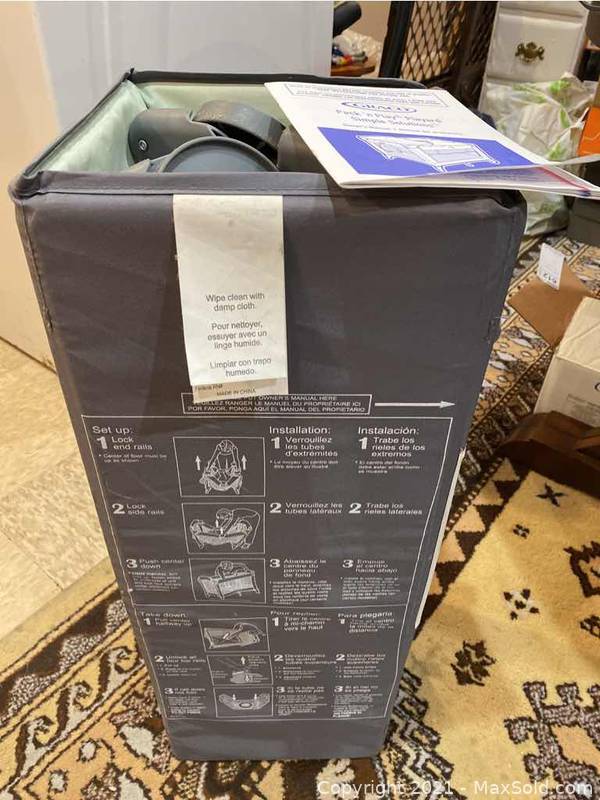 Hair Dryers, Foot Massager, Iron, Sewing Machine, and Pack n Play | Maxsold