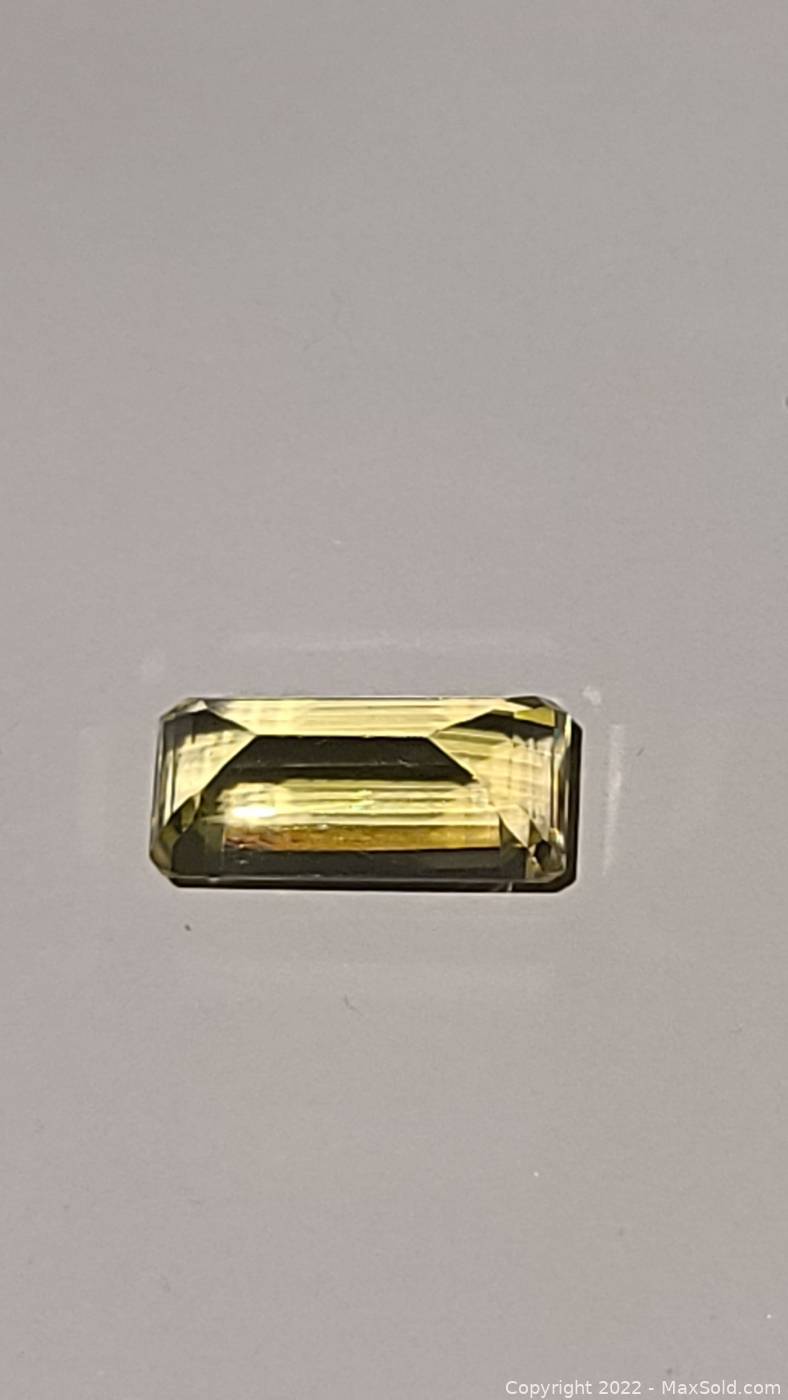 17.95ct Museum Grade Lemon Citrine Gemstone | Maxsold