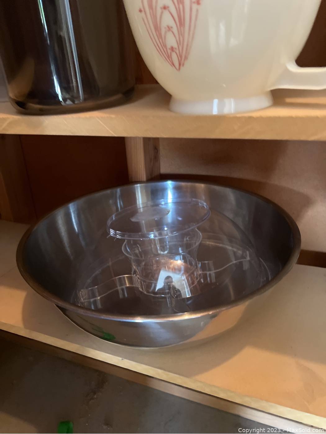 Tupperware, Stainless Steel Mixing Bowl, Food Containers, Mugs, Roaster ...