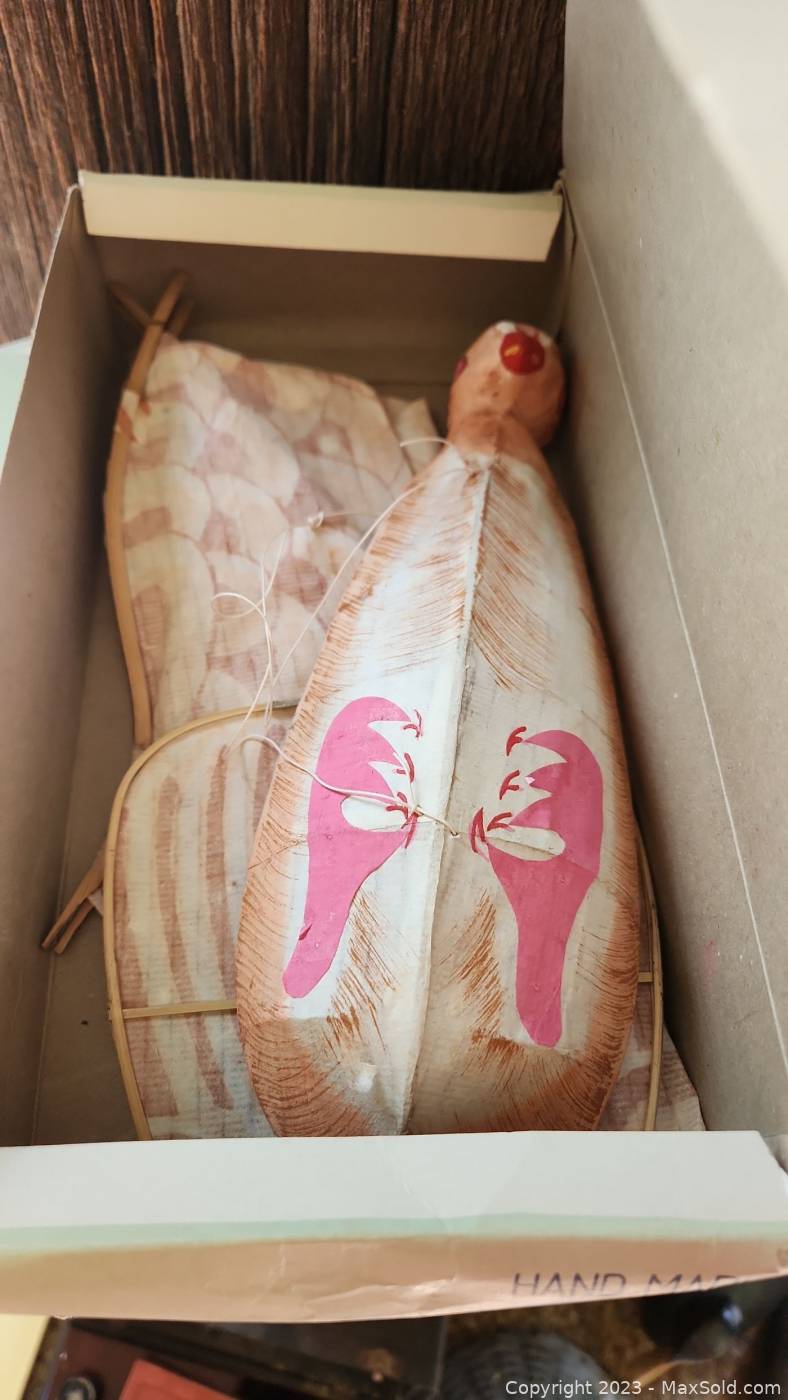 Asian Tientsin Bird-Shaped Kites with Wooden Boxes | Maxsold