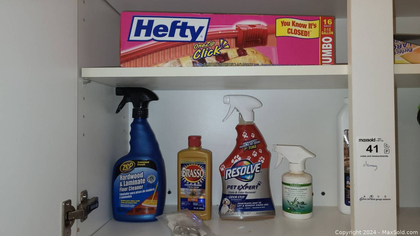 Partial Bottles of Cleaning Products and Food Storage Bags | Maxsold