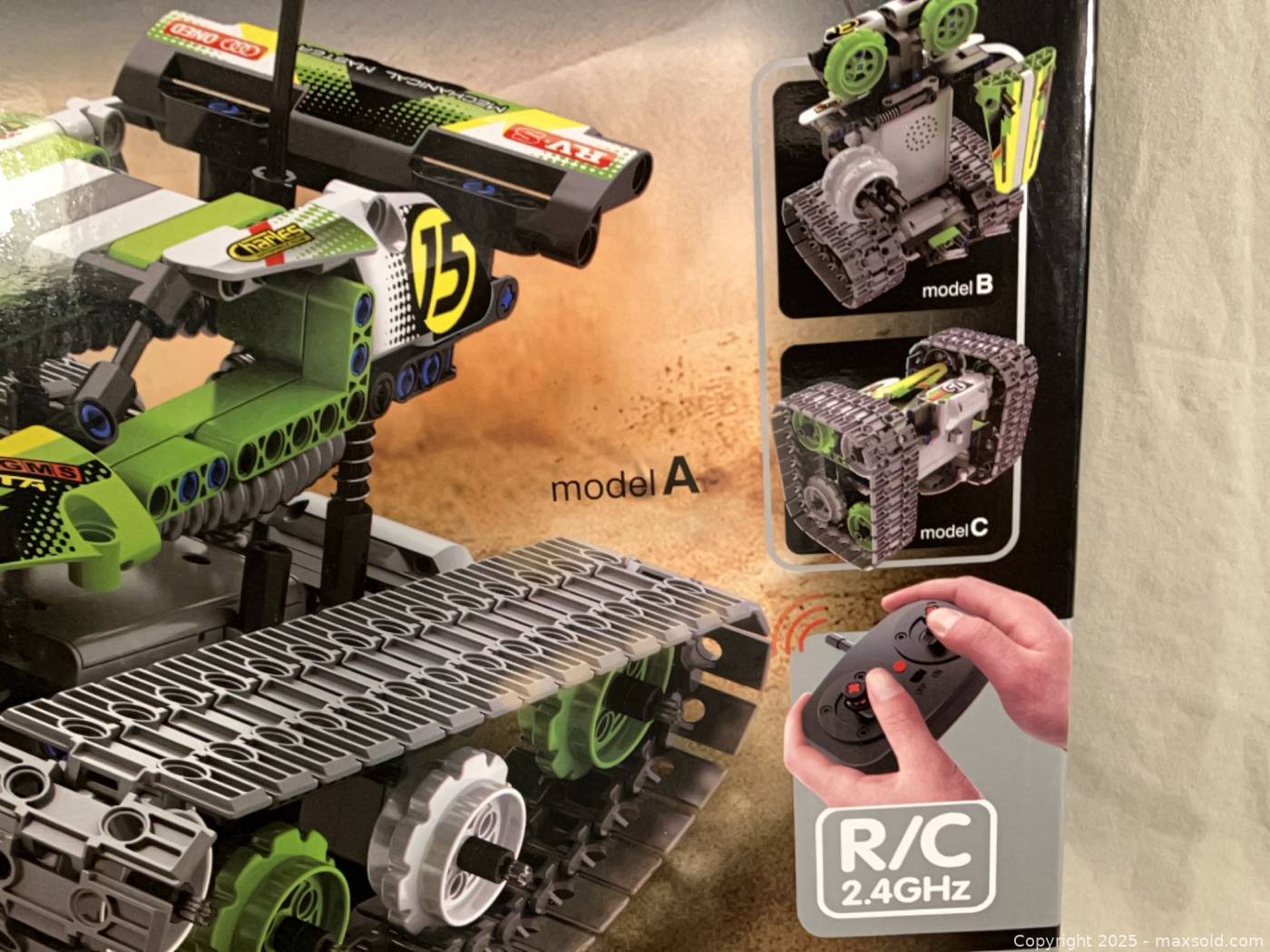 Biranco Mechanical Master 3-in-1 RC Track Vehicle Building Set | Maxsold
